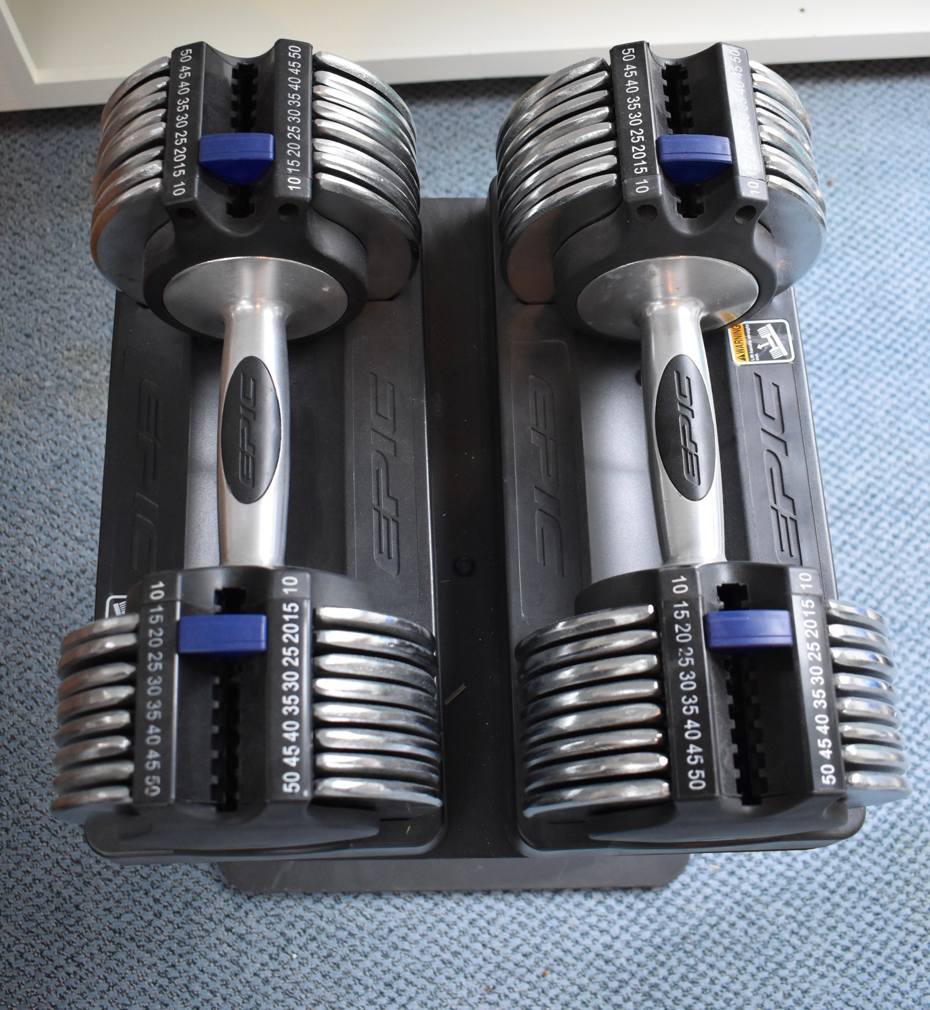 Epic Power Set 100 Space Saver Weights On Stand #5301 | Auctionninja.com