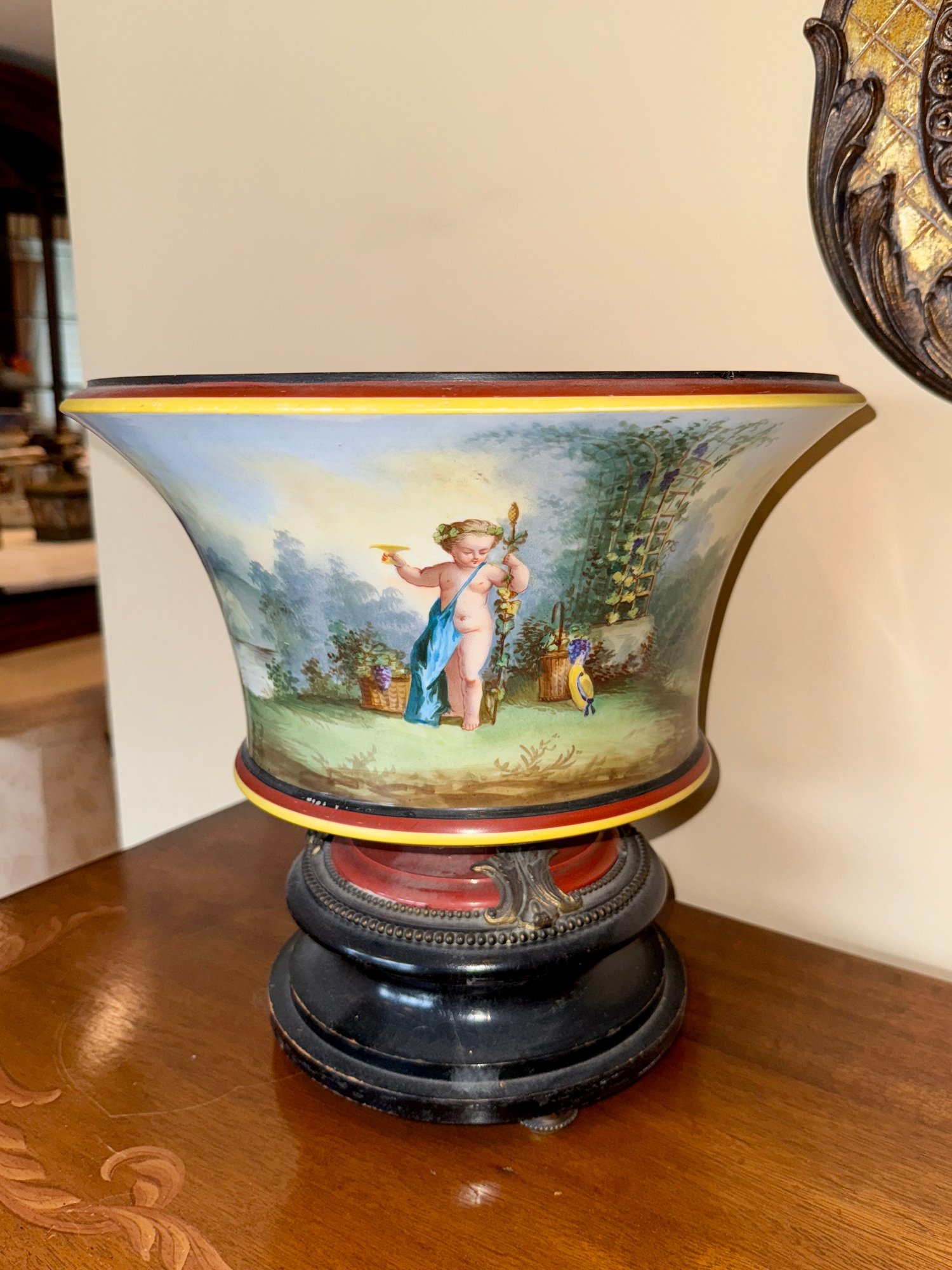 (LR) ANTIQUE HAND PAINTED NEOCLASSICAL CERAMIC PLANTER MOUNTED ON WOOD ...