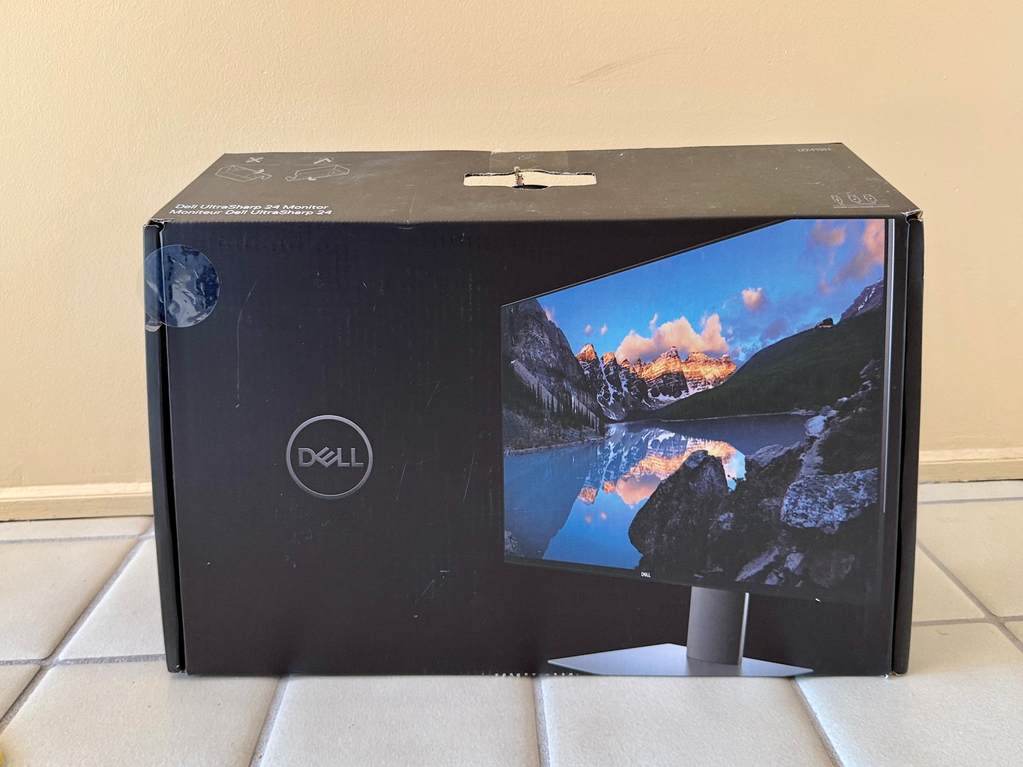 (HALL) DELL ULTRA SHARP 24" MONITOR - GENTLY USED IN BOX #28816 ...