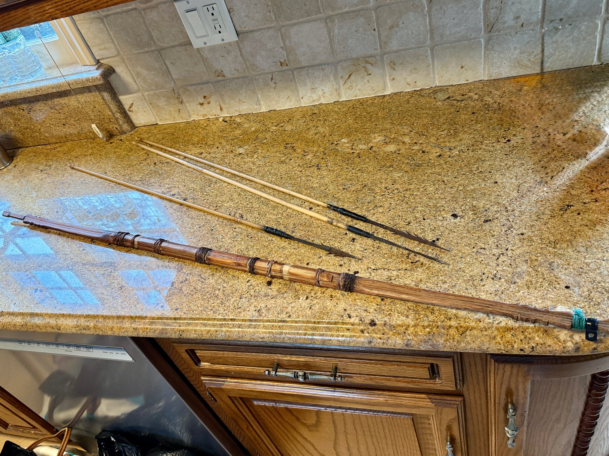 (K) VINTAGE AFRICAN BOW WITH THREE STEEL TIPPED ARROWS - PURCHASED IN ...