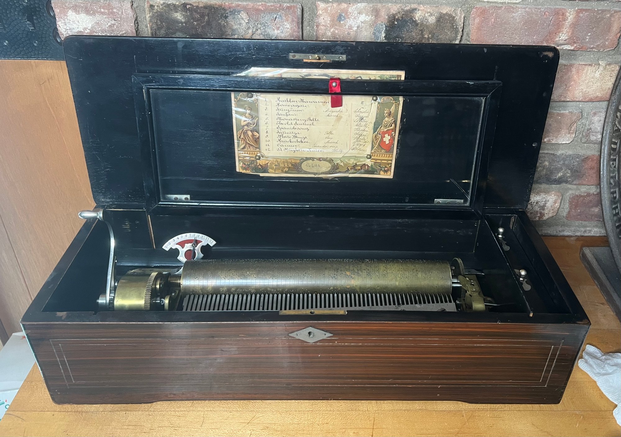 (B-3) WORKING ANTIQUE CYLINDER MUSIC BOX PLAYING 12 SONGS - 13 ...