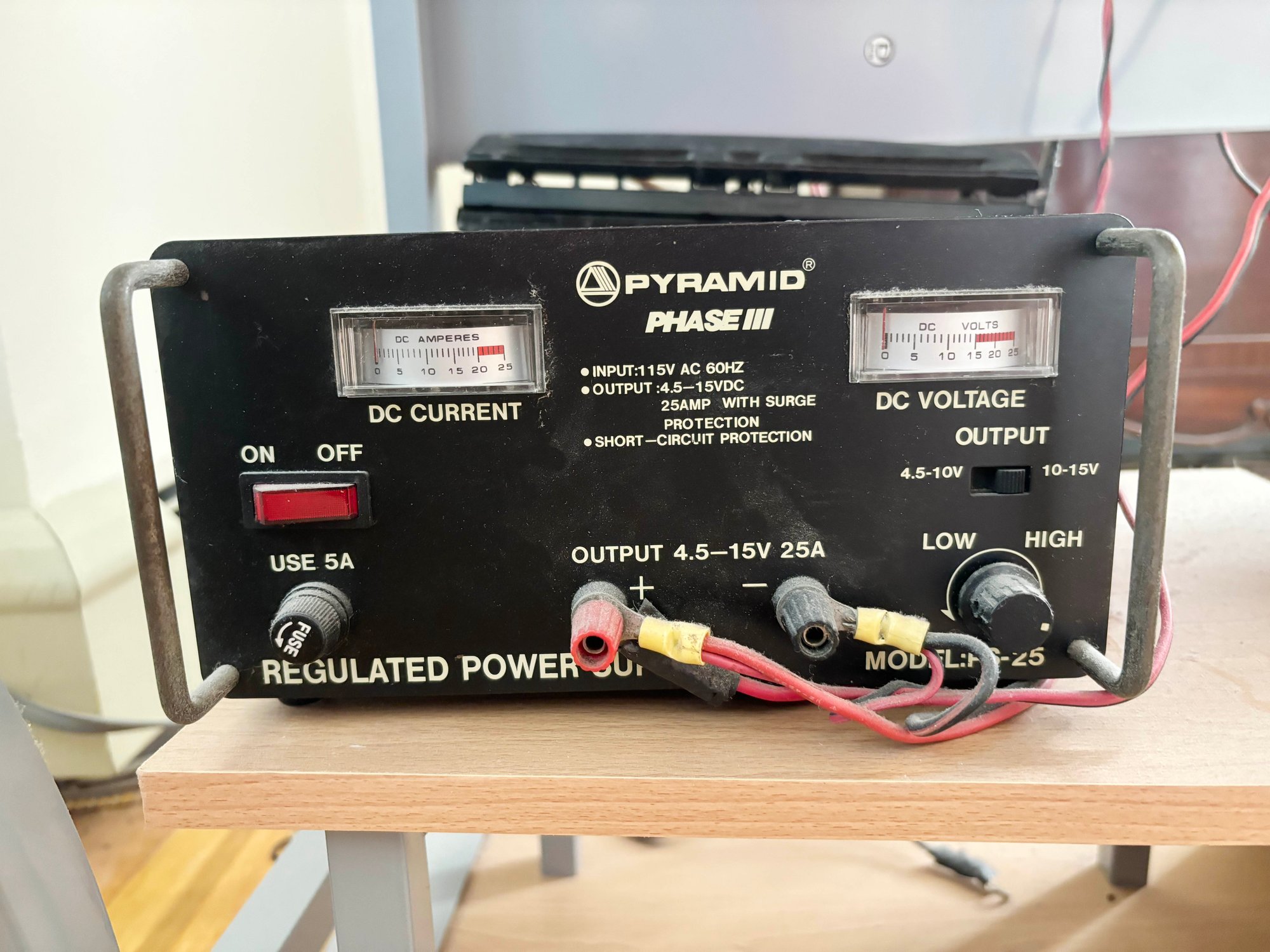 (VA-25) VINTAGE PYRAMID PHASE 111 REGULATED POWER SUPPLY PS-7 CONVERTS ...