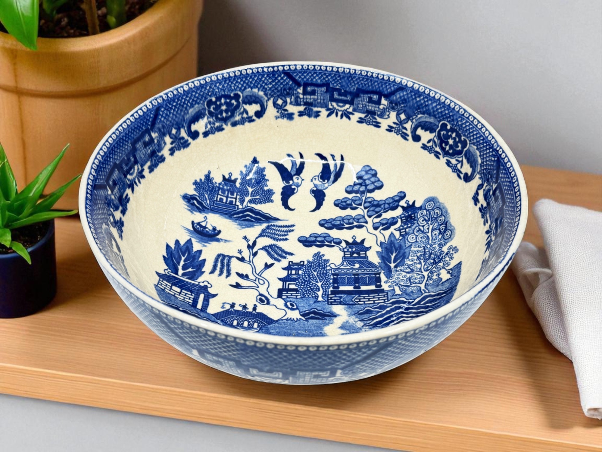 (A-49) ANTIQUE CERAMIC BLUE WILLOW PATTERN SERVING BOWL-CHINA #28821 ...