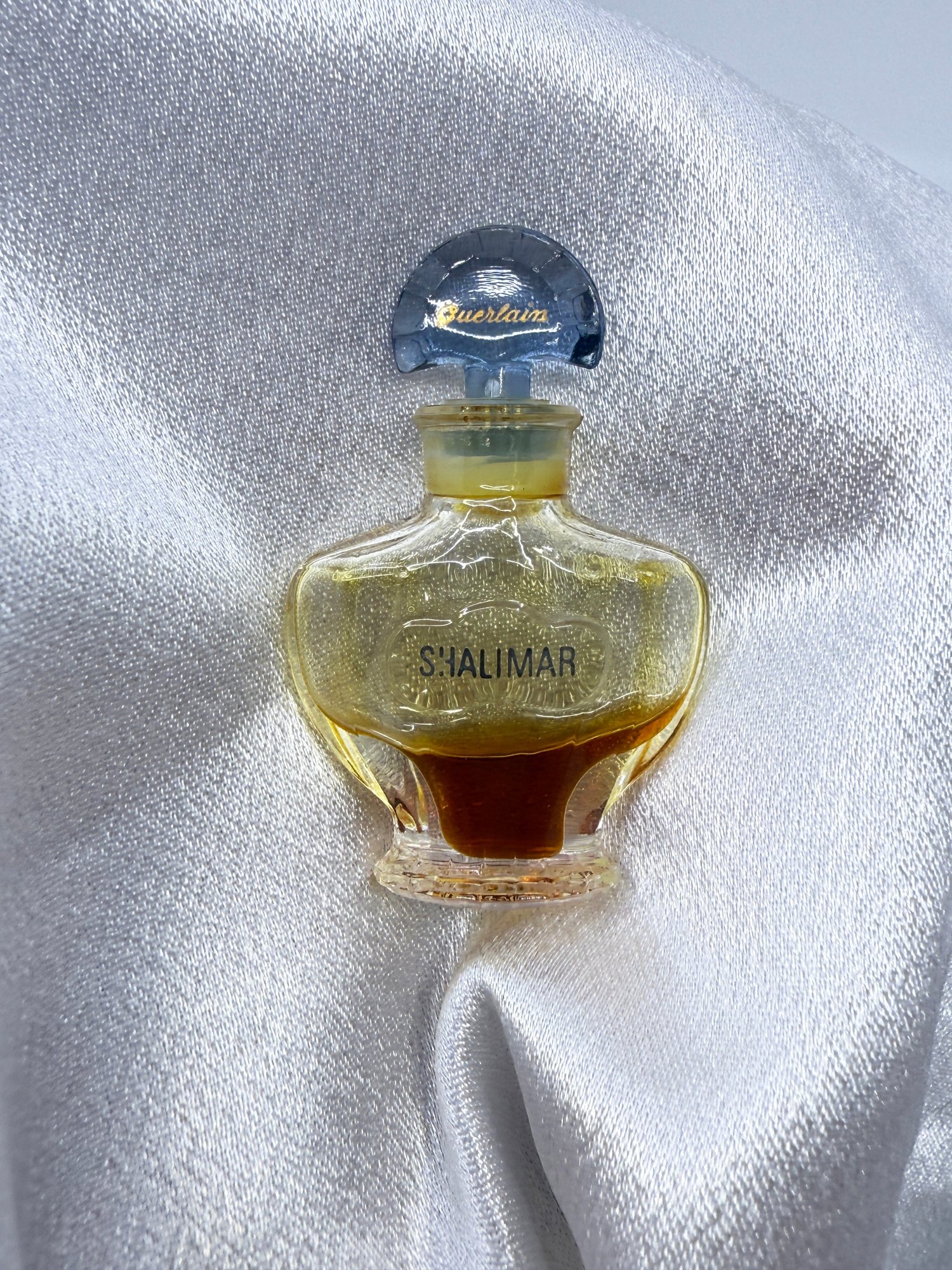 (A-12) VINTAGE PARTIALLY FILLED MINI BOTTLE SHALIMAR BY GUERLAIN W/ORIG ...
