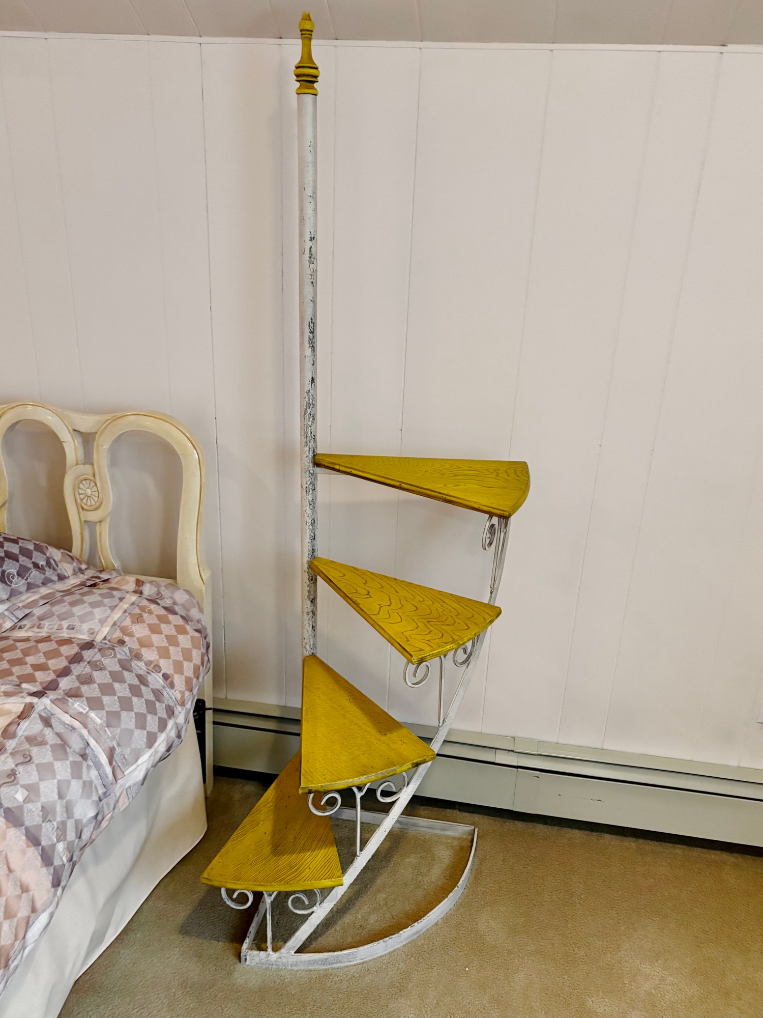 (UUB) FREESTANDING SET OF YELLOW WOOD STAIRS -PLANTER, DISPLAY SHELF ...