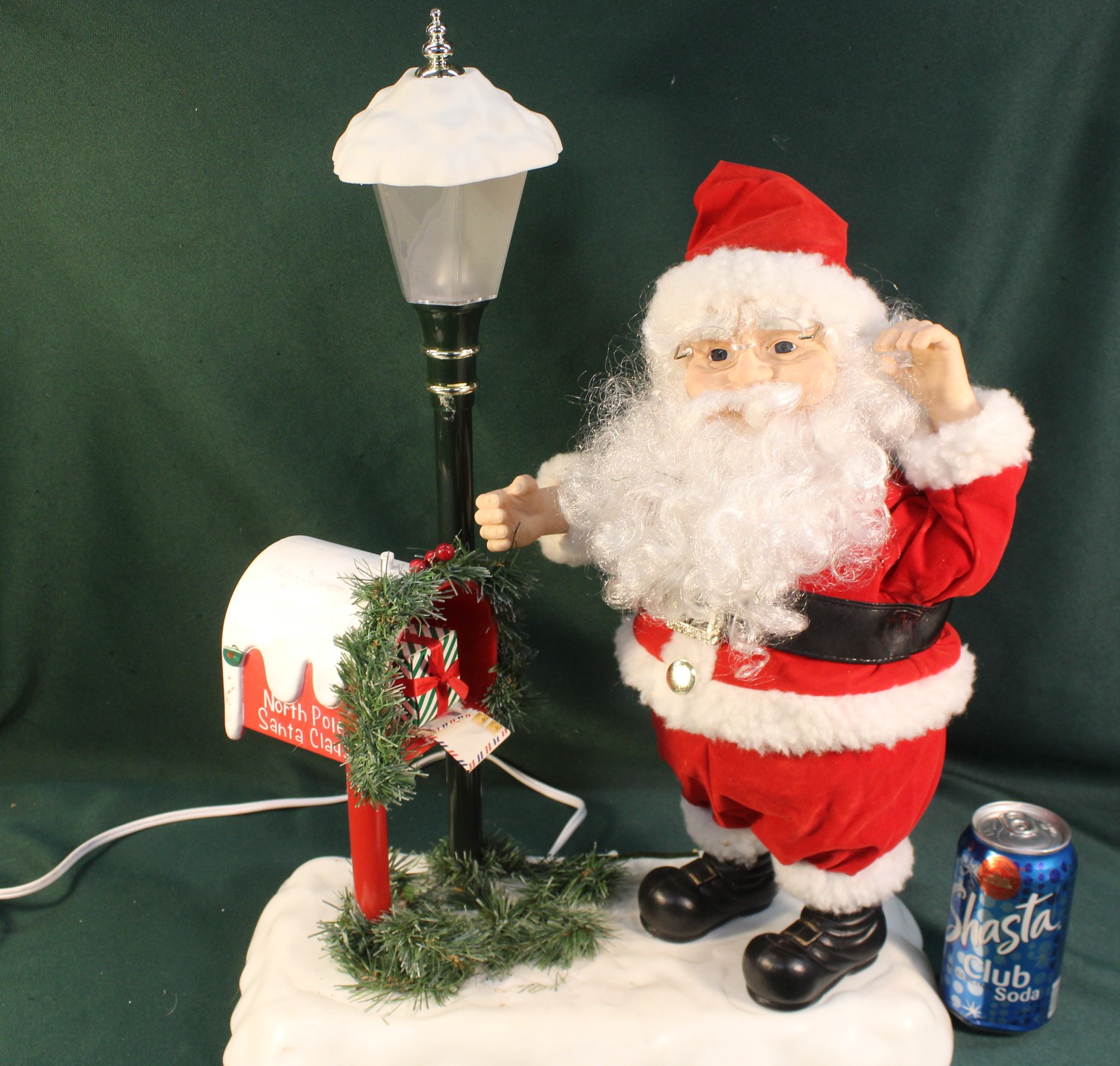 Vintage Working Electric Lighted & Animated Motion Santa, 13"H (24 ...