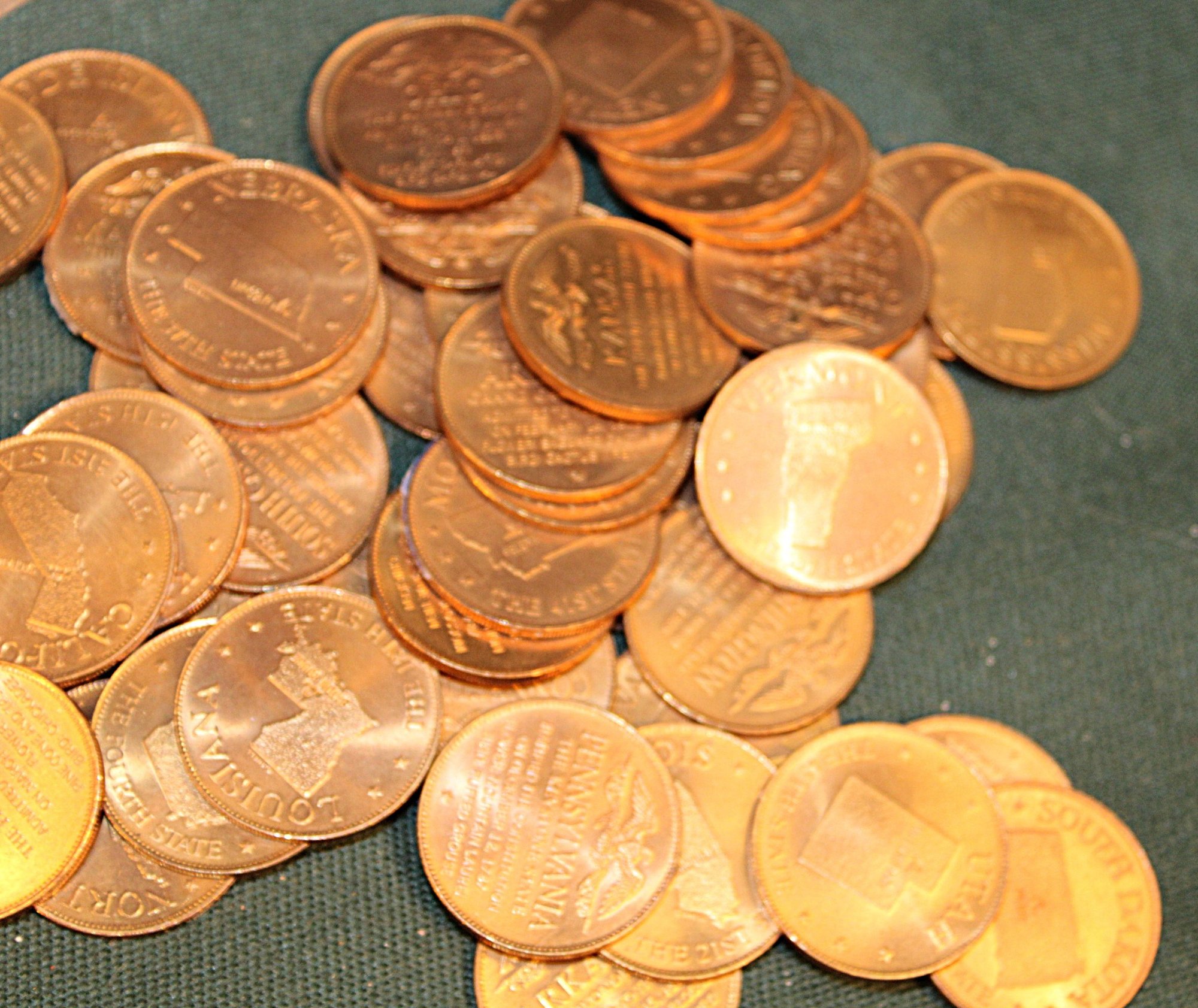 Commemorative State Coins, Pin-back Buttons,, Pins, Mini Deck Of Cards ...