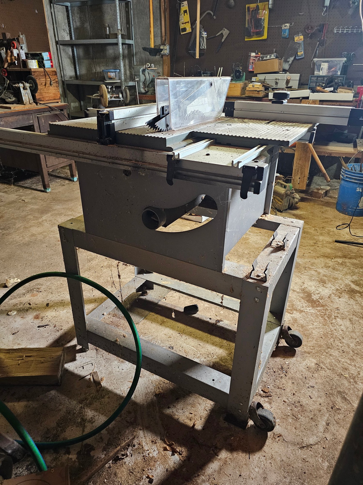 Ryobi 10" Table Saw - Model BT-3000 #3463 | Auctionninja.com