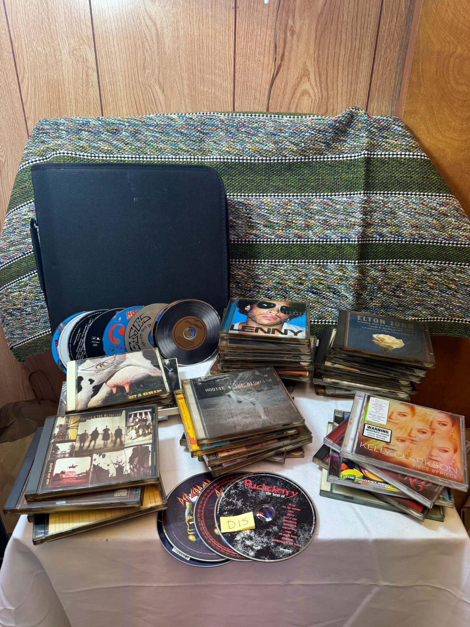 Large CD Collection With Holders / Albums #19577 | Auctionninja.com