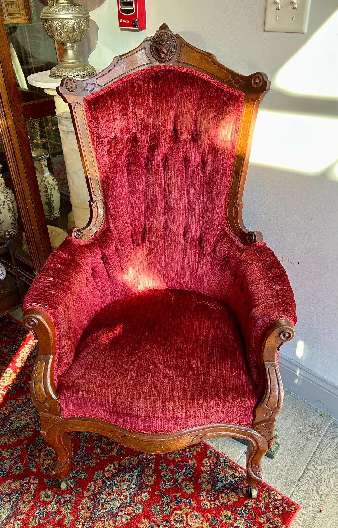 Red Parlor Chair With Lion Crest #5509 | Auctionninja.com