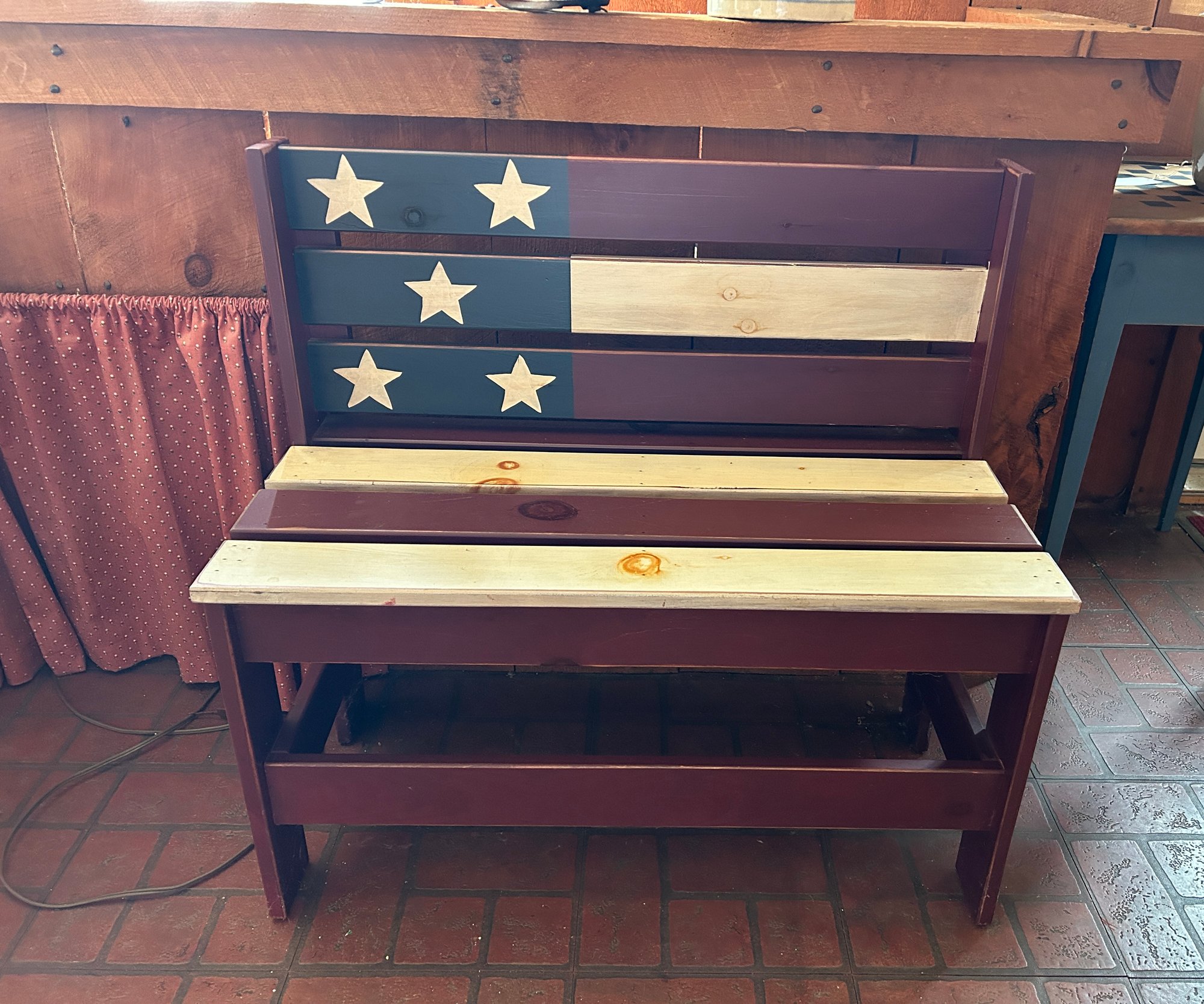 Home Made Stars And Stripes Bench #4910 | Auctionninja.com