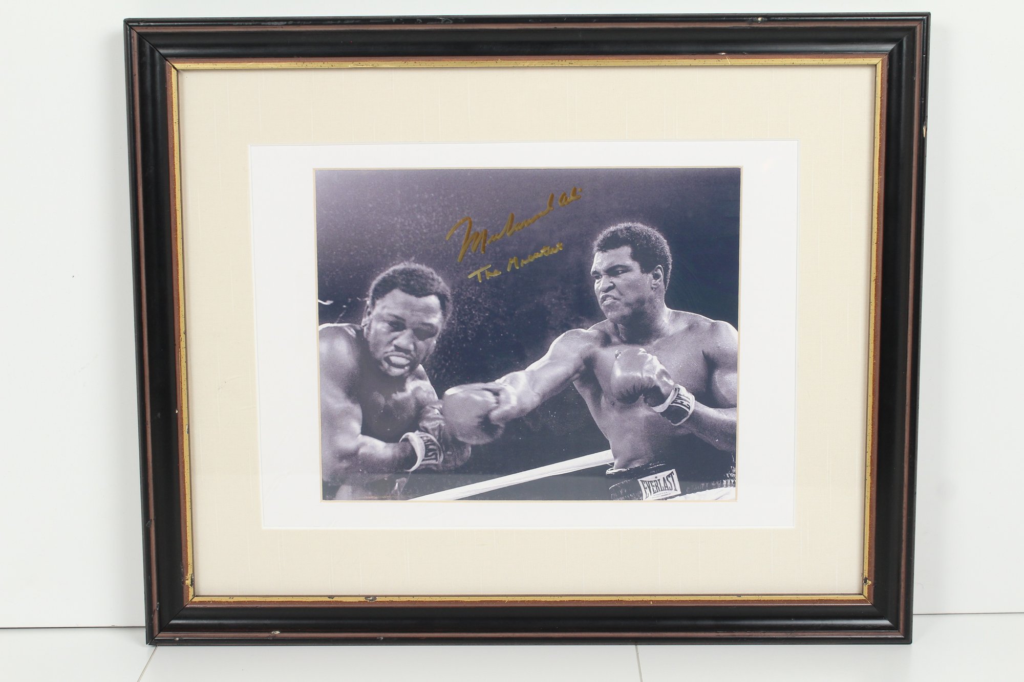 Muhammad Ali Autographed Photo Against Joe Frazier - Framed #4059 ...