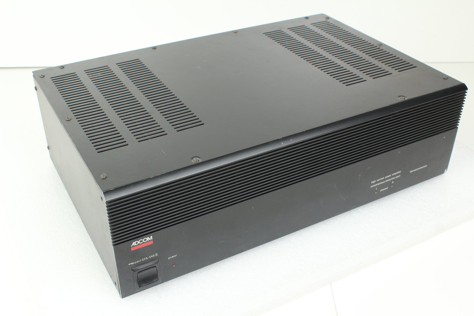 Vintage Adcom GFA-545II Stereo Power Amplifier #2791 | Auctionninja.com