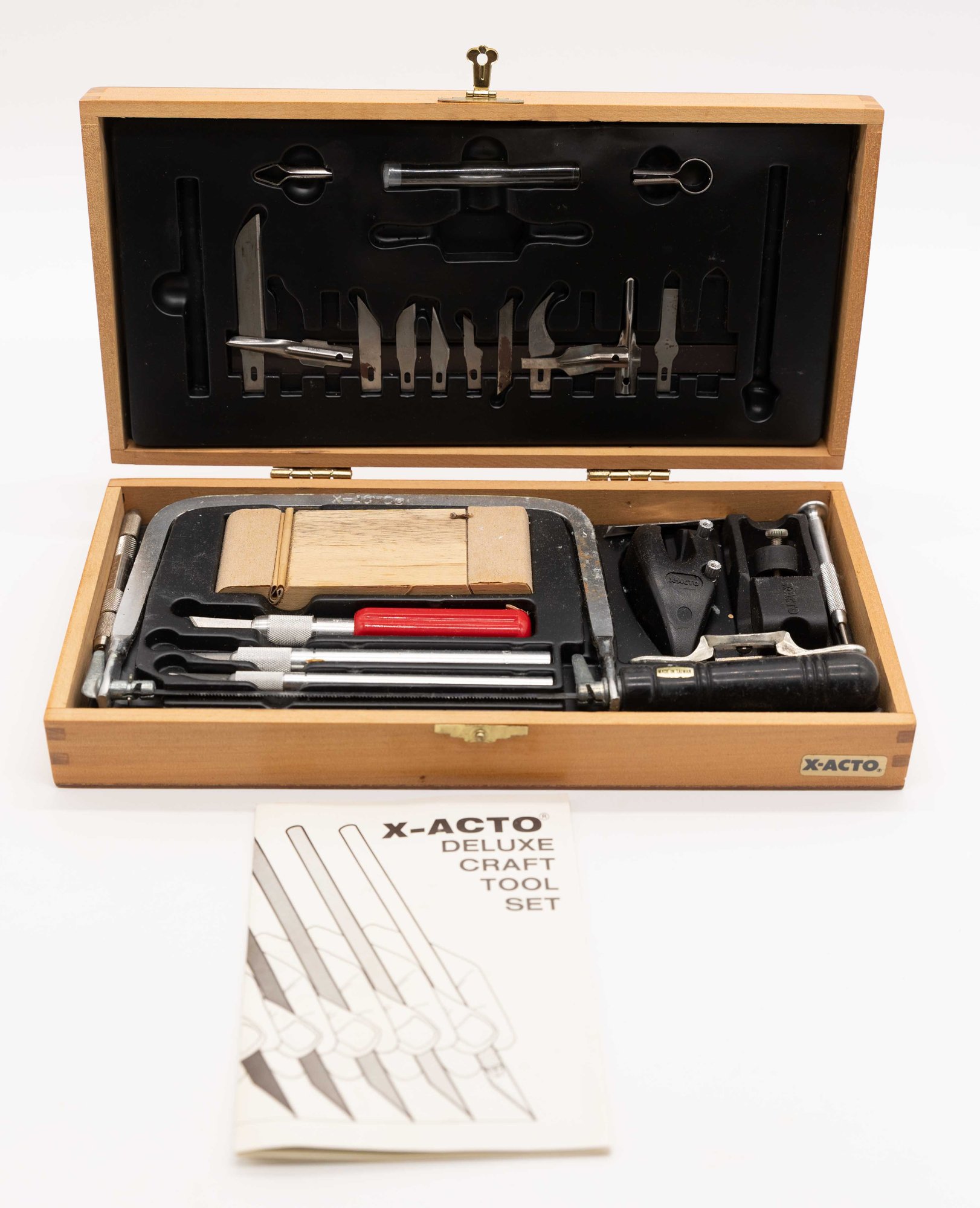 X-Acto Deluxe Craft Tool Set In Wooden Case #11935 | Auctionninja.com