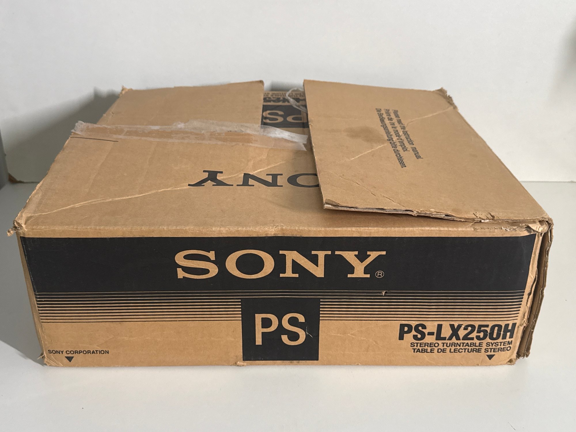 Vintage BIC 40Z Turntable Record Player #18787 | Auctionninja.com