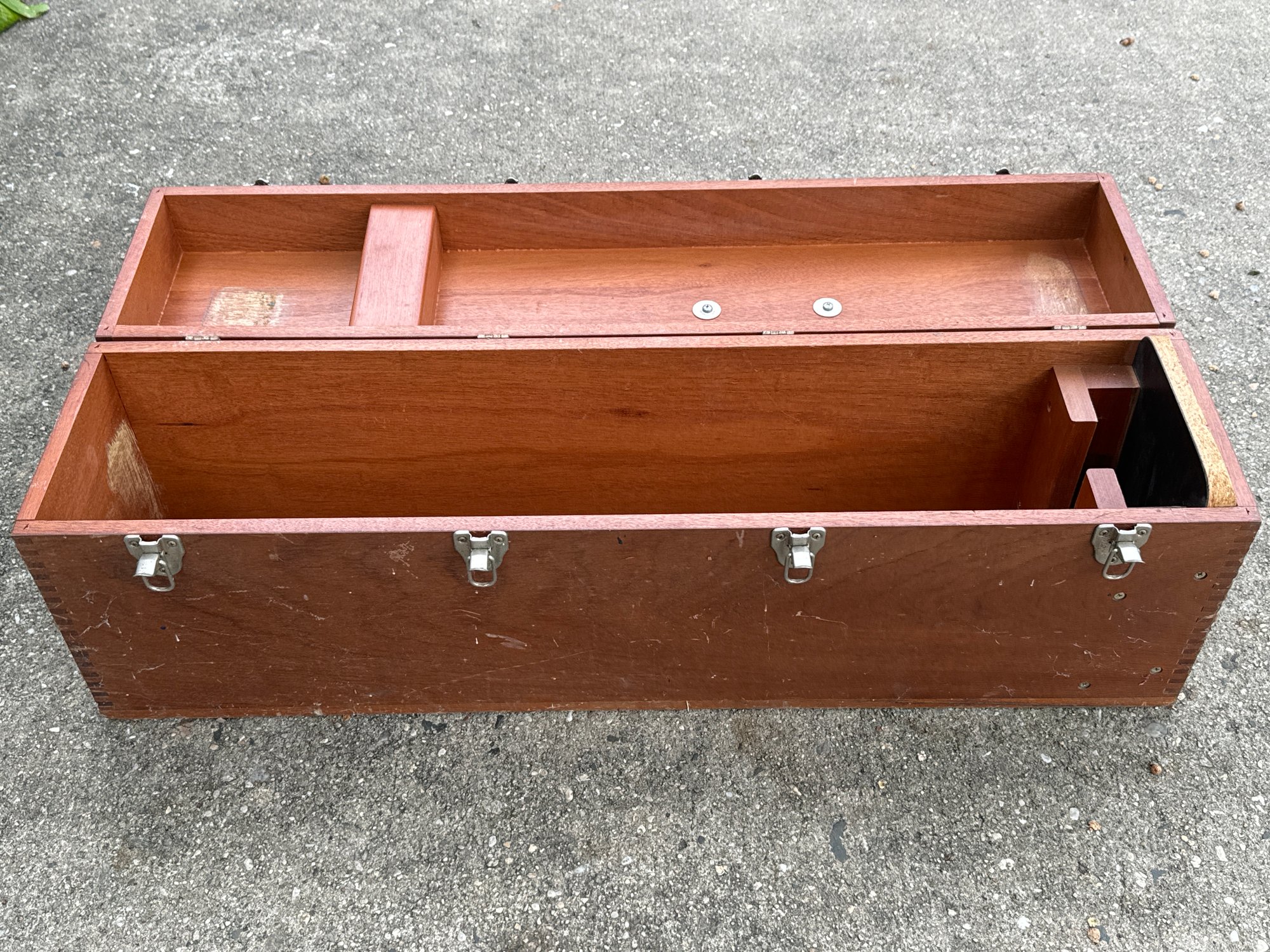 Brown & Sharpe Wooden Tool Chest #11662 | Auctionninja.com