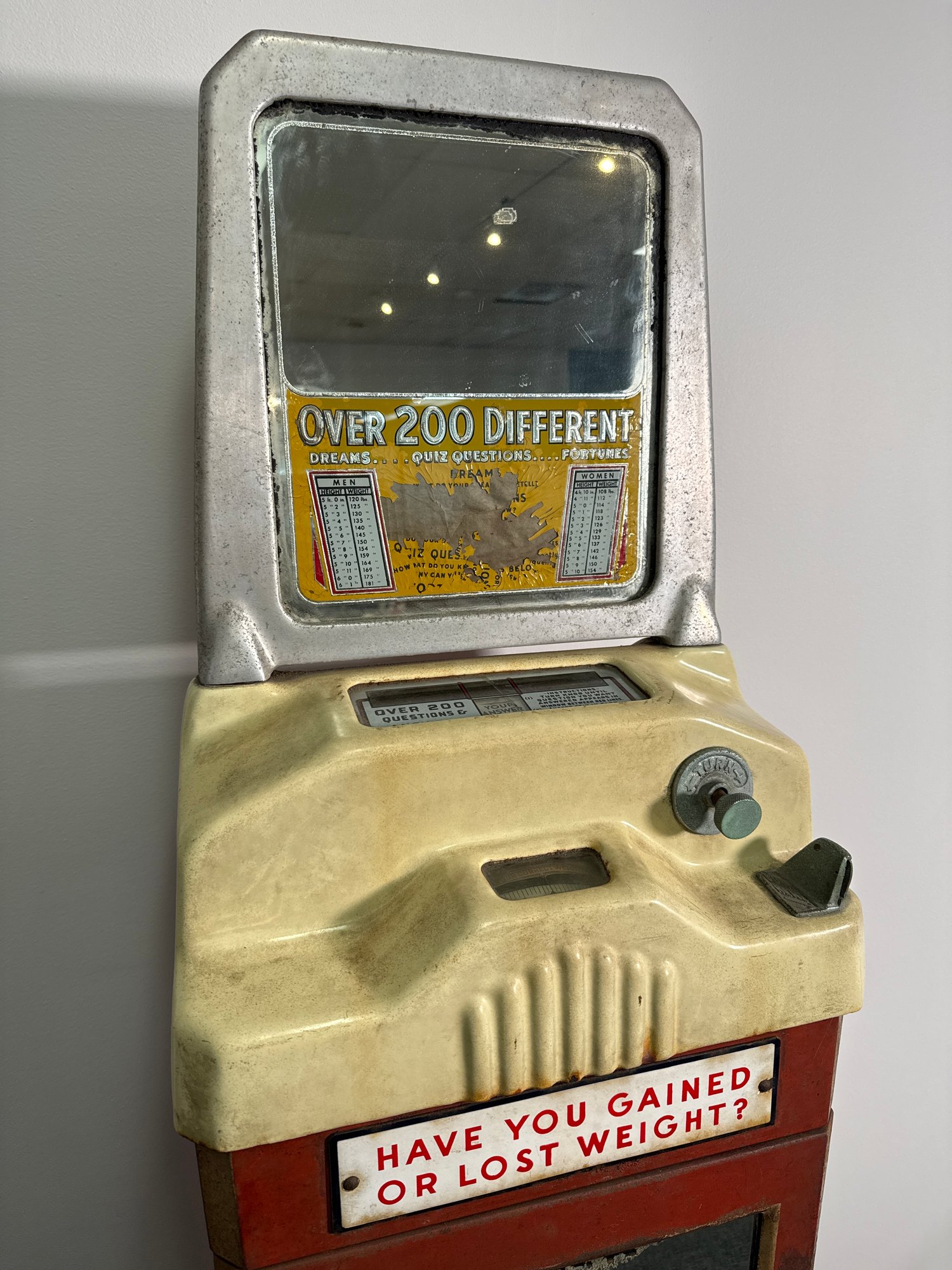 Vintage Peerless Scale Co. Coin-Operated Weight & Fortune Scale #15184 ...