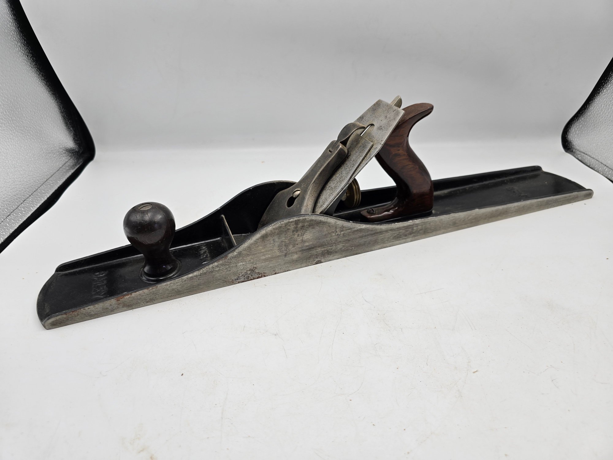 Lot 8 Stanley No.8 Bench Plane Type Study #5410 | Auctionninja.com