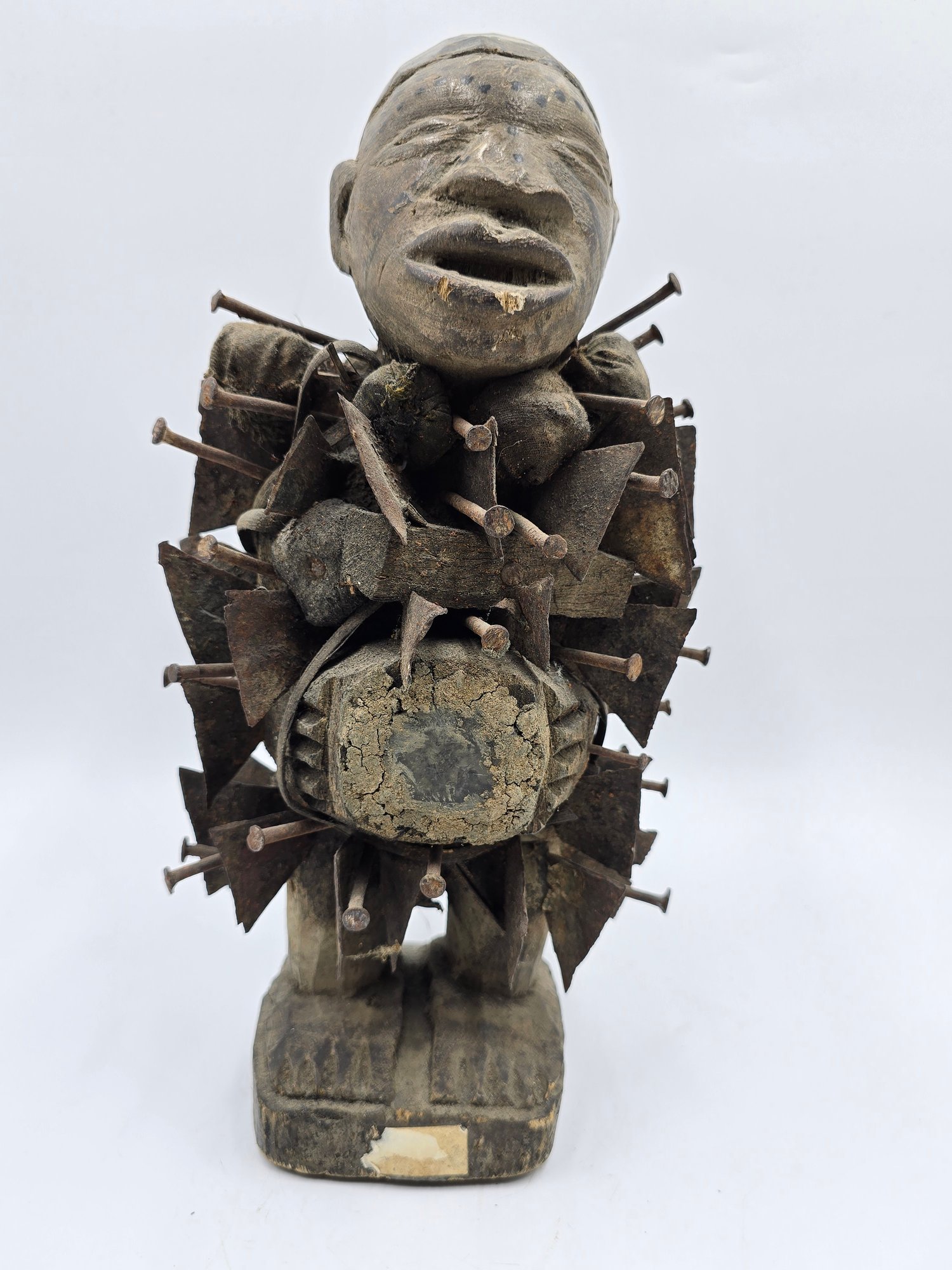 Item 79 Nkisi Nkonde Republic Of Congo Power Figure - Spirit Container ...