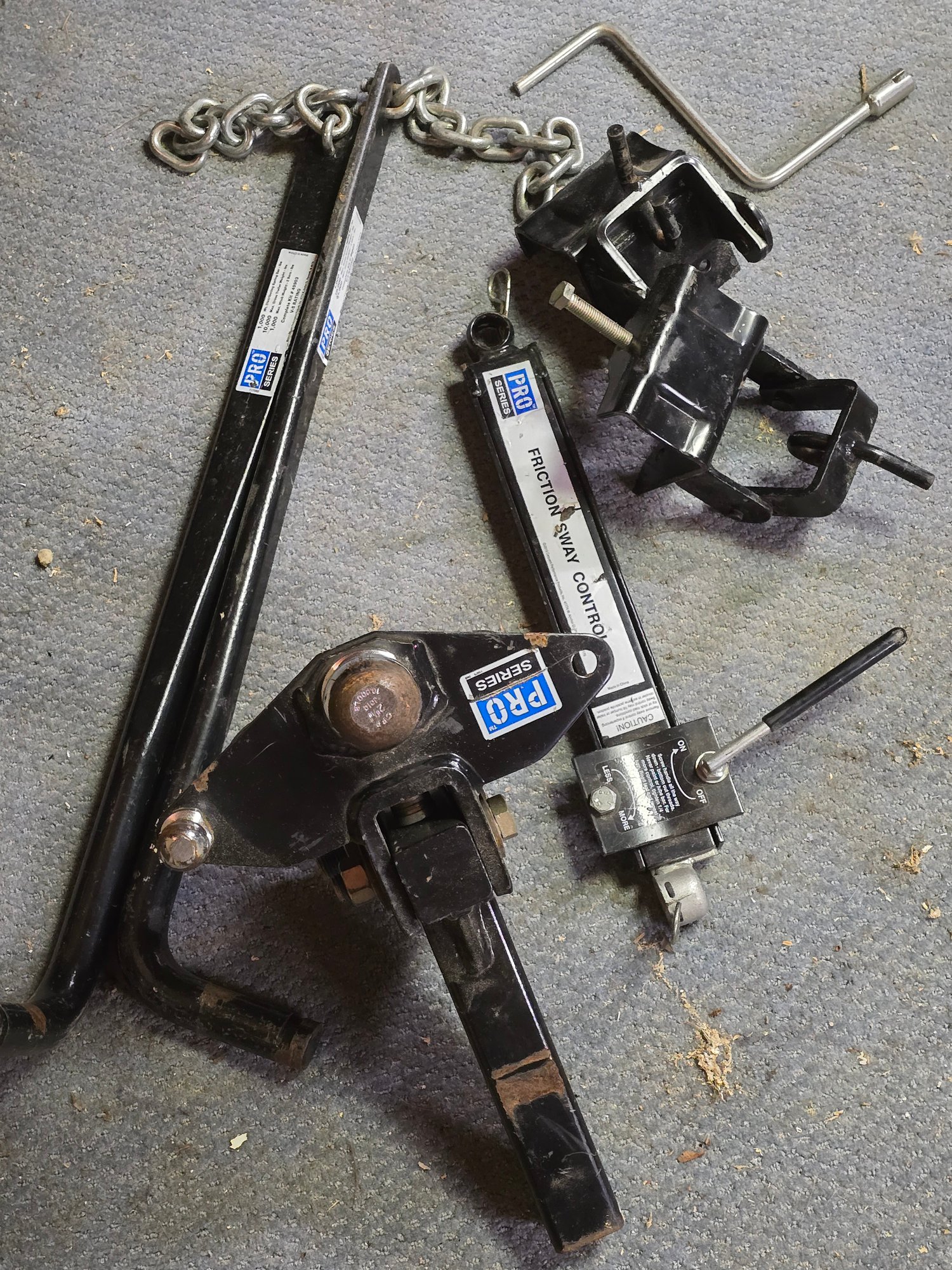 Eaz Lift, Tow Hitch, Sway Control System By Camco Of Greensborough NC ...