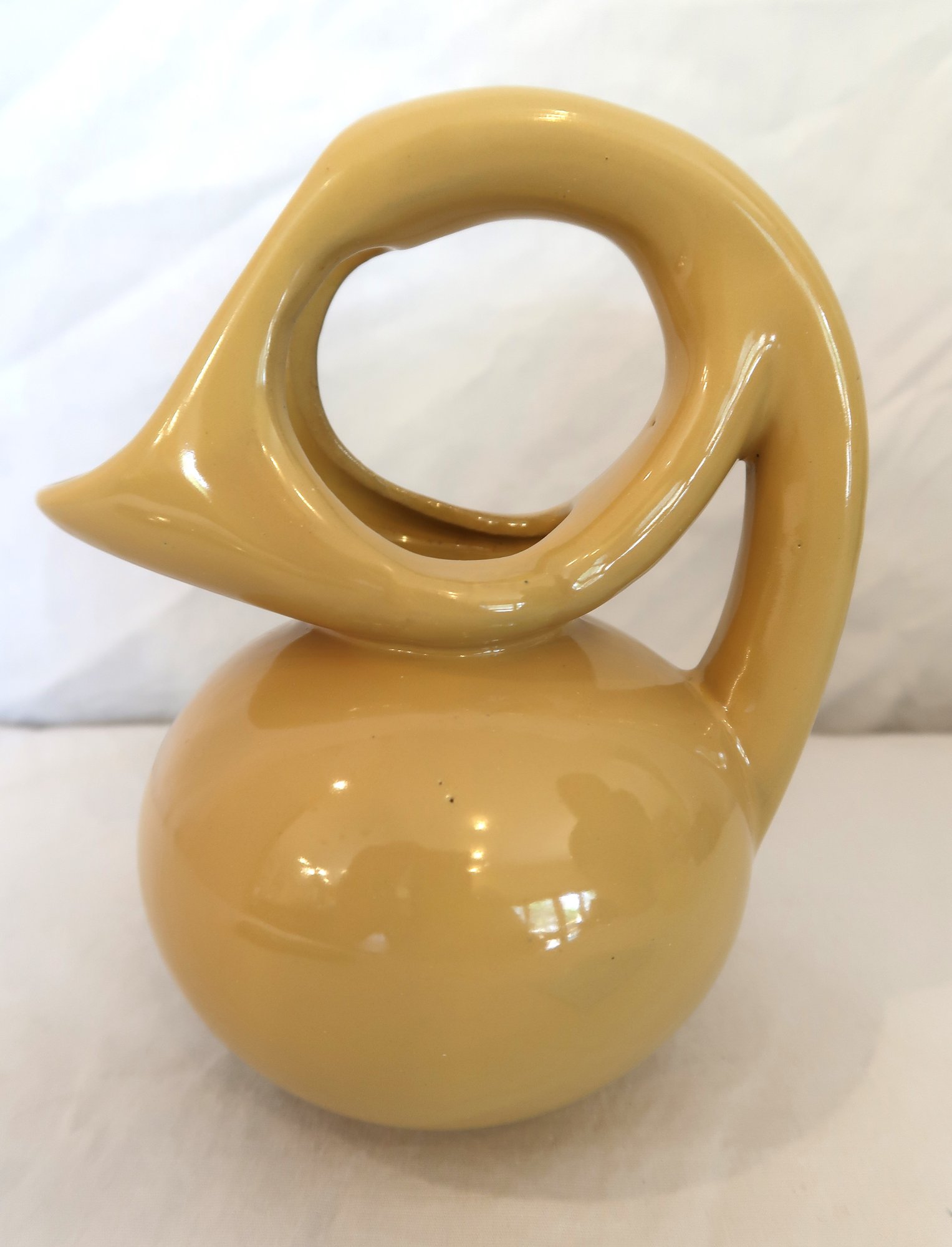 Dryden Pitcher Vase #6187 | Auctionninja.com