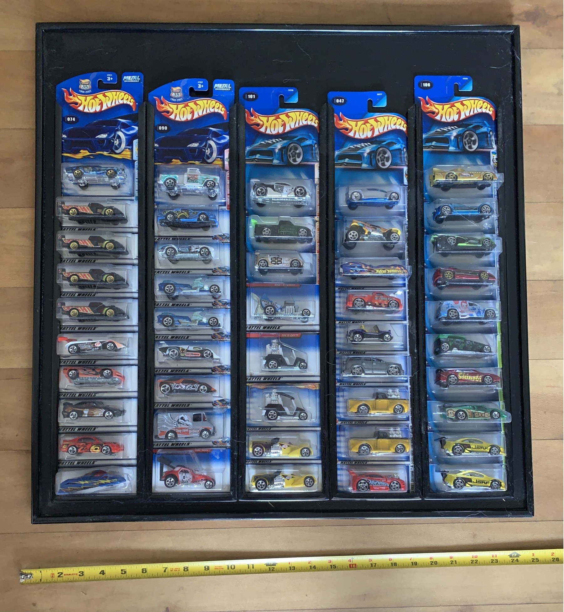 Hot Wheels Wall Display, Assortment New In Package #11560 ...