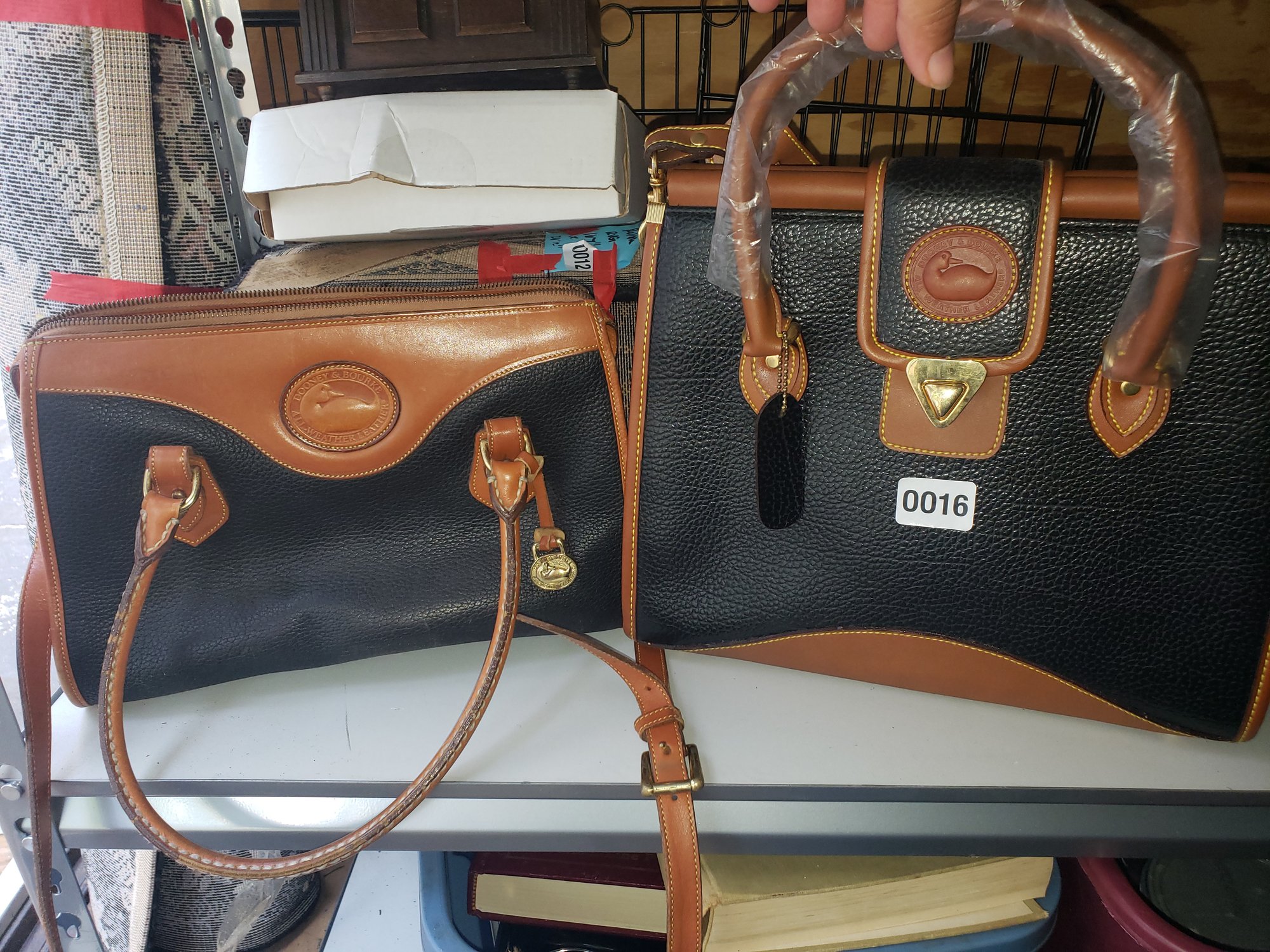 016 - TWO HANDBAGS #20957 | Auctionninja.com