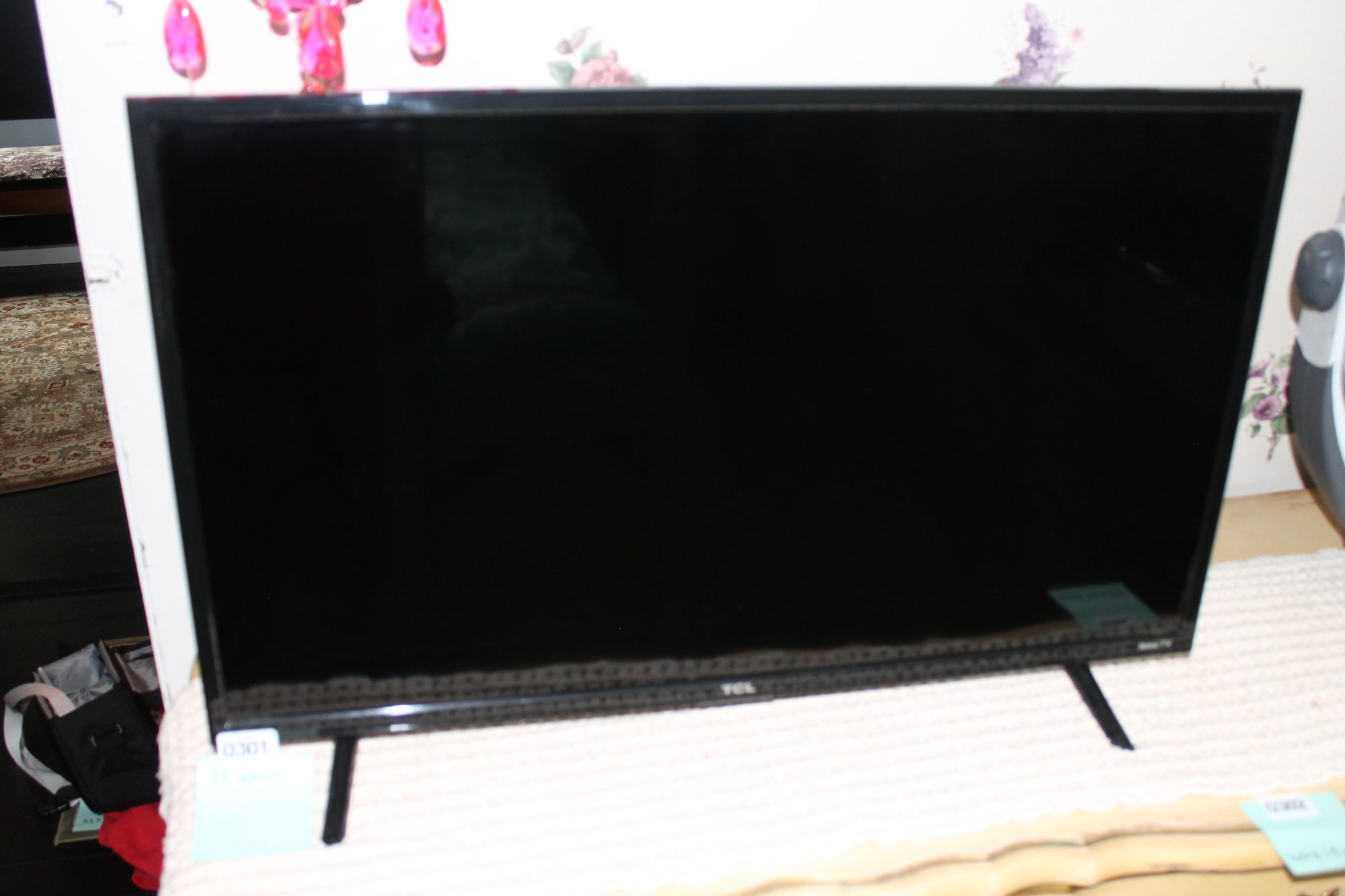 301 ~ NICE TV #21256 | Auctionninja.com