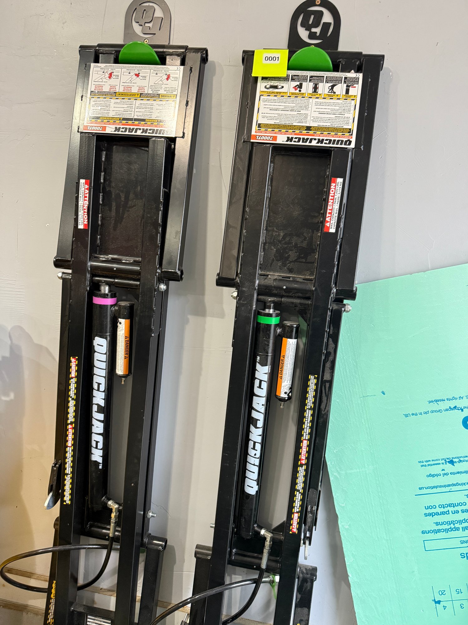 001 - Quickjack Portable Car Lift #25318 | Auctionninja.com