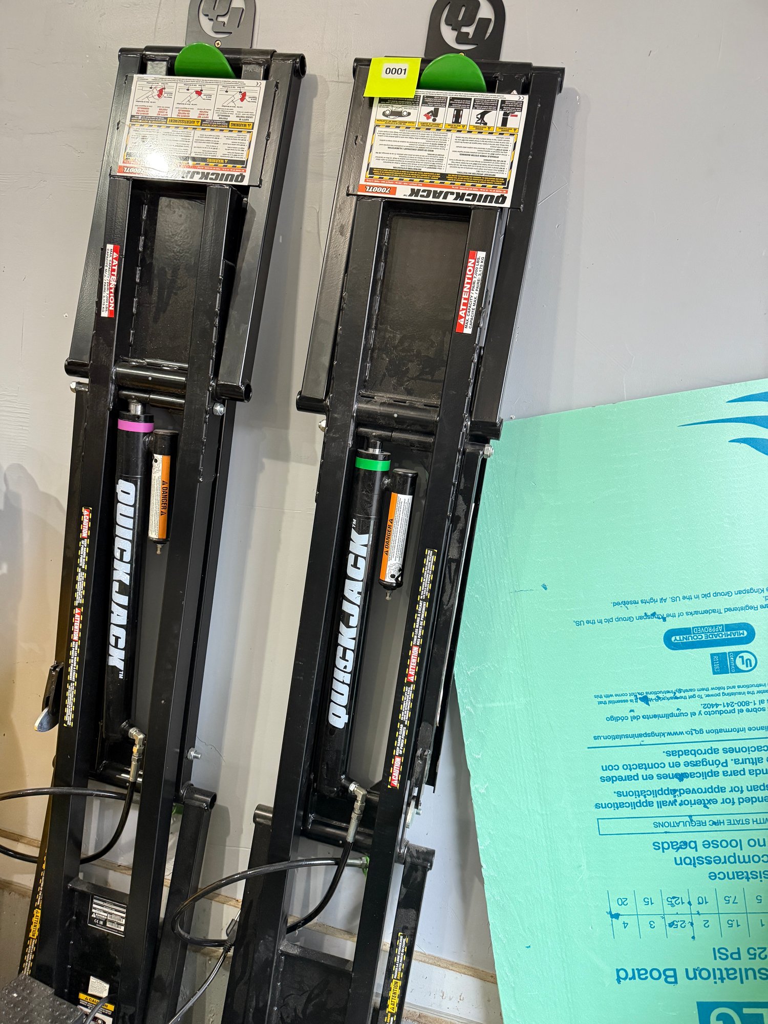 001 - Quickjack Portable Car Lift #25318 | Auctionninja.com