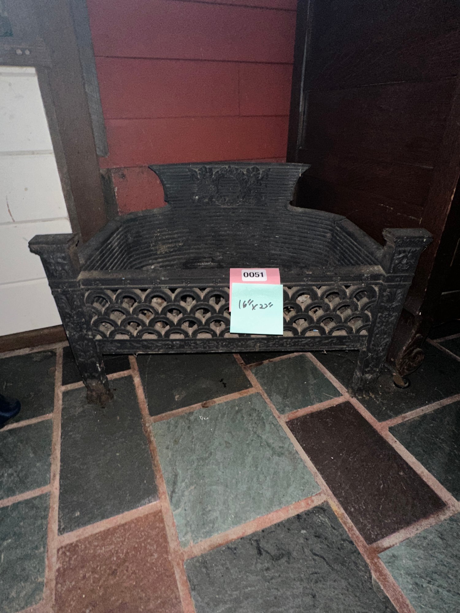 051 - Cast Iron Fireplace Brazier #21980 | Auctionninja.com