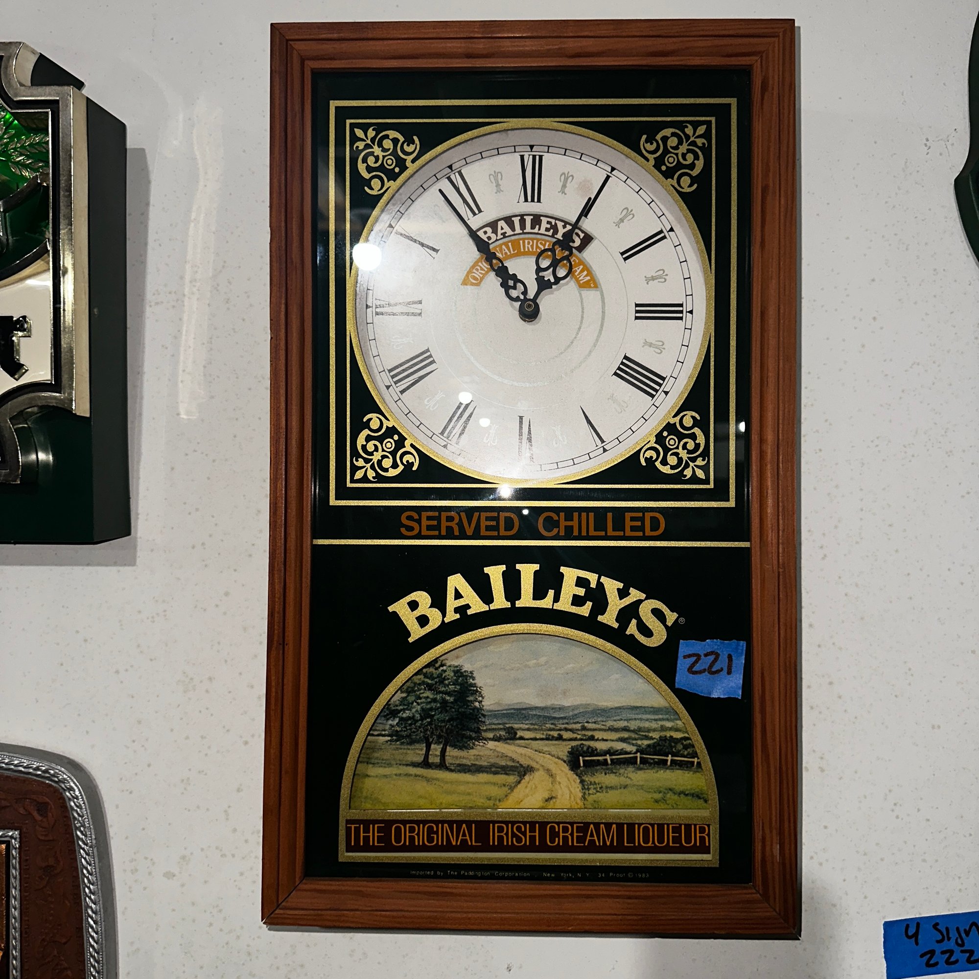 221 - BAILEYS CLOCK #15210 | Auctionninja.com