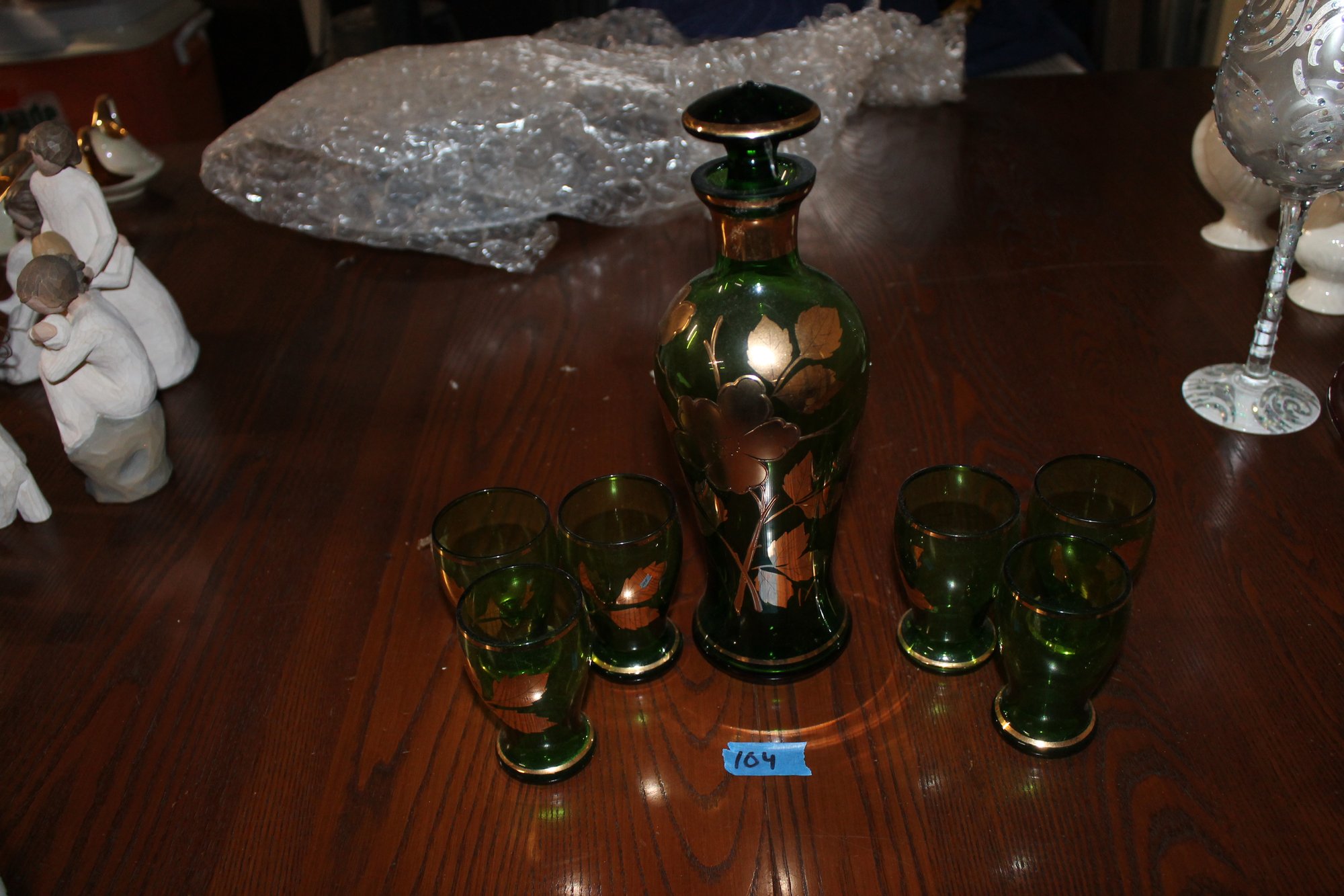 104 ~ BEAUTIFUL GREEN VINTAGE SERVING SET, DECANTER WITH 6 GLASSES ...