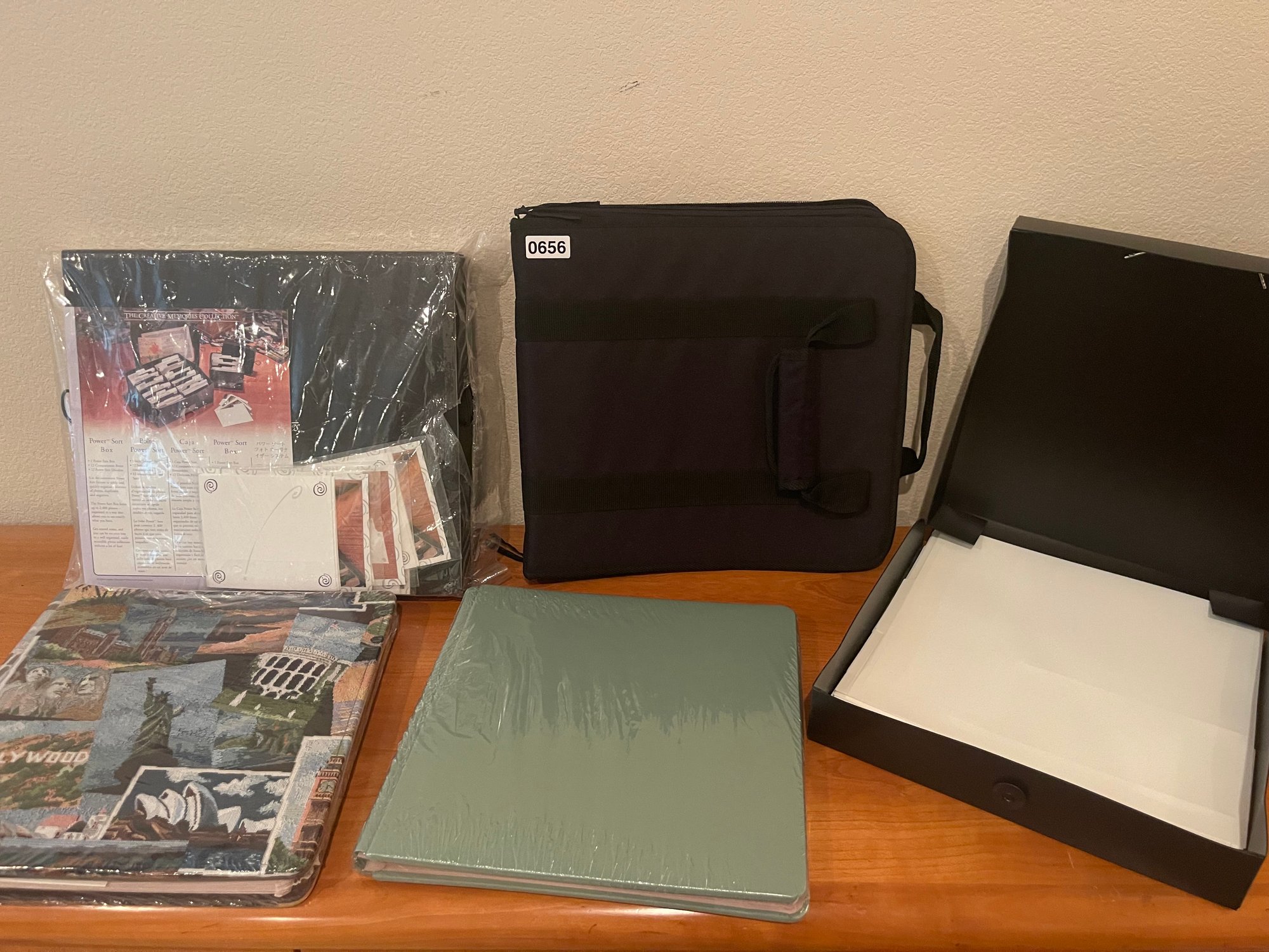 New Albums #8179 | Auctionninja.com