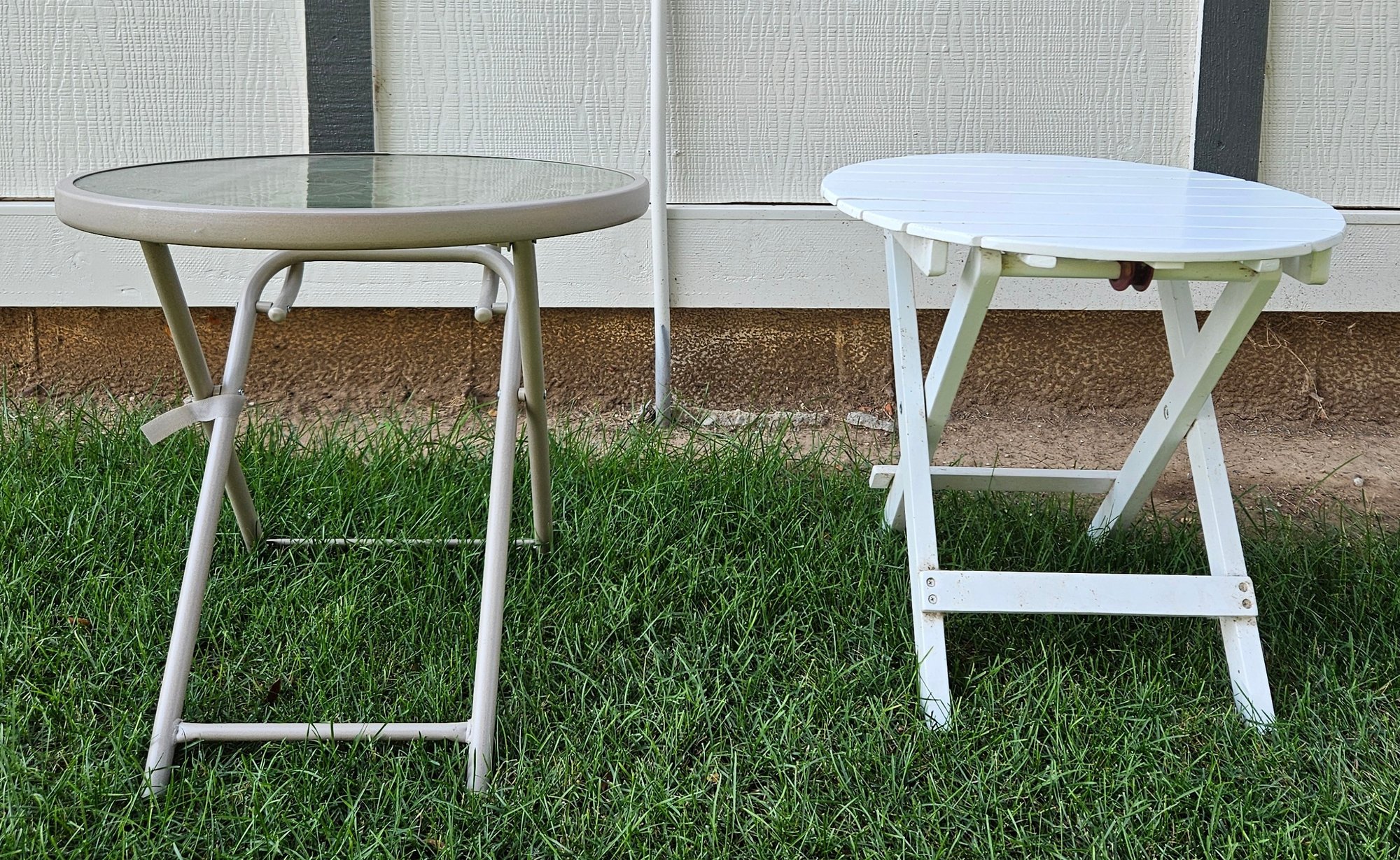Small Round Folding Tables One Glass Top And One Plastic #250043 ...