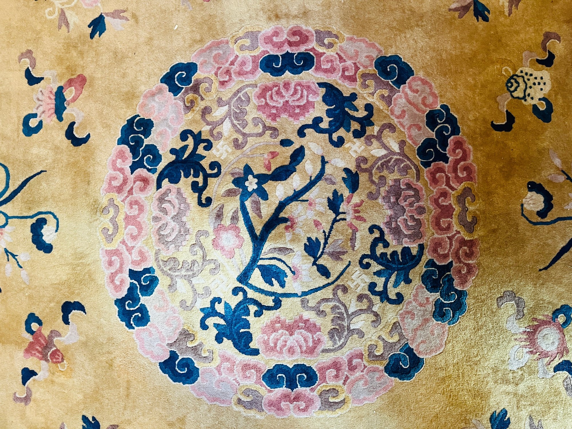 Chinese Wool Tientsin Style Area Rug #216019 | Auctionninja.com