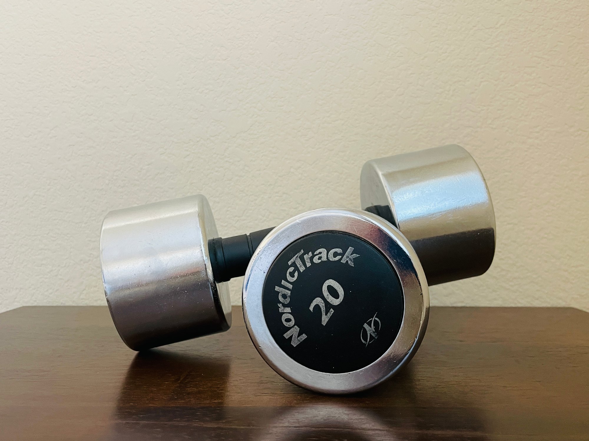 NordicTrack 20 Pound Weights #221414 | Auctionninja.com
