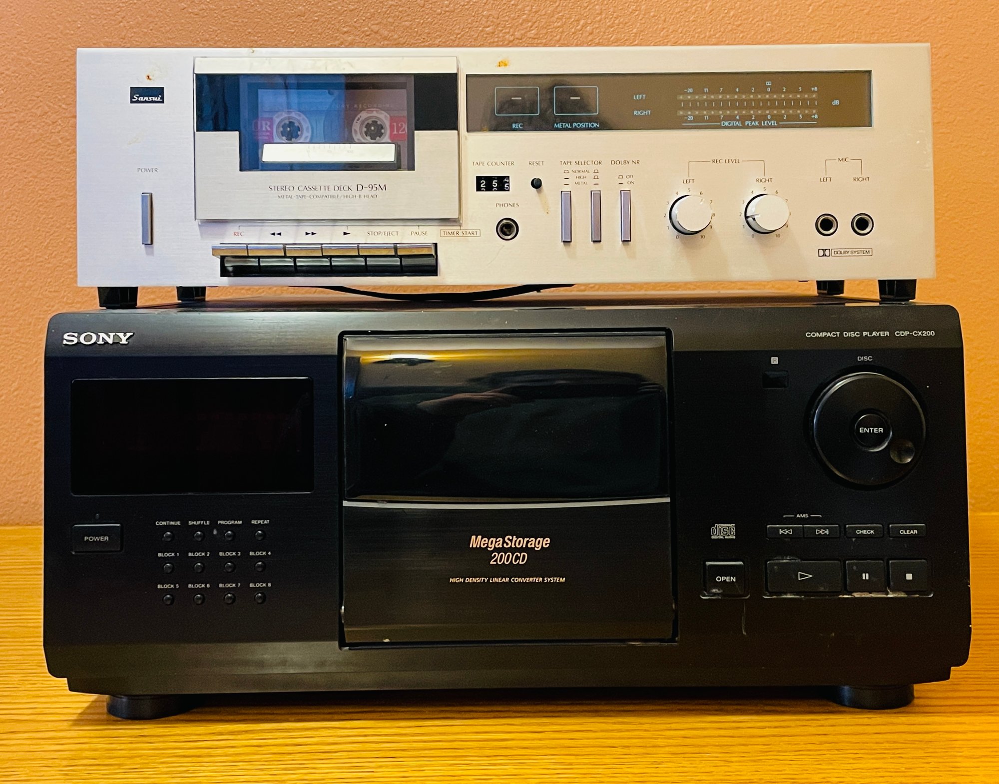 Sony Megastorage 200 CD System And Sansui Cassette Deck Player #221226 ...
