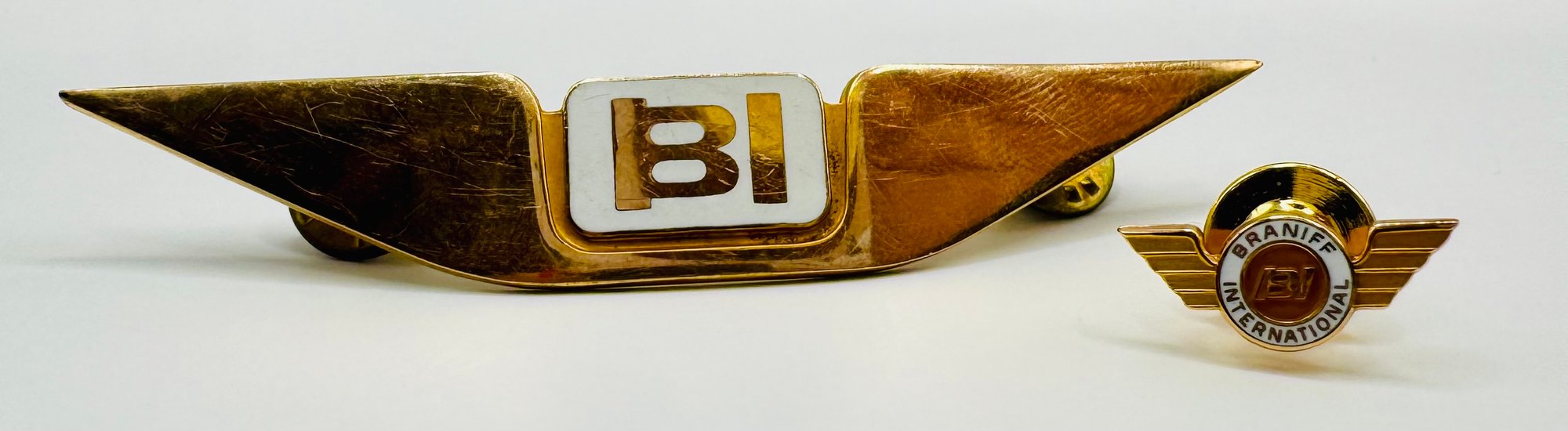 RARE Braniff International Airways (BI) Captain 10k Gold Filled Pin ...