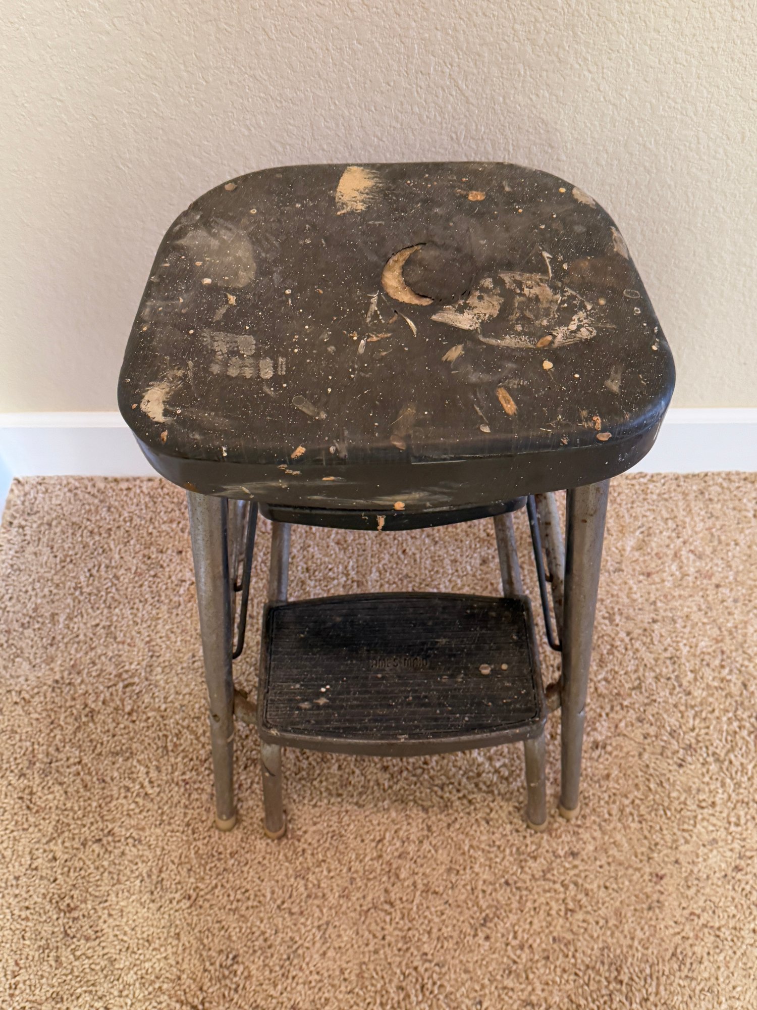 Vintage Fold Out Step Stool #227418 | Auctionninja.com