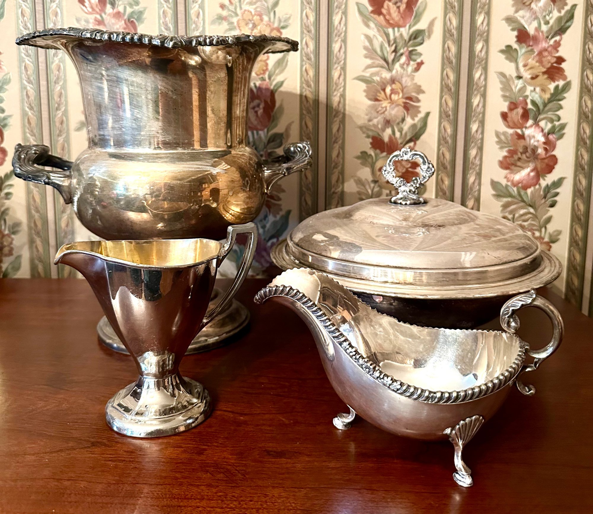 Lot Of Silver Plate Kitchen Items #244210 | Auctionninja.com