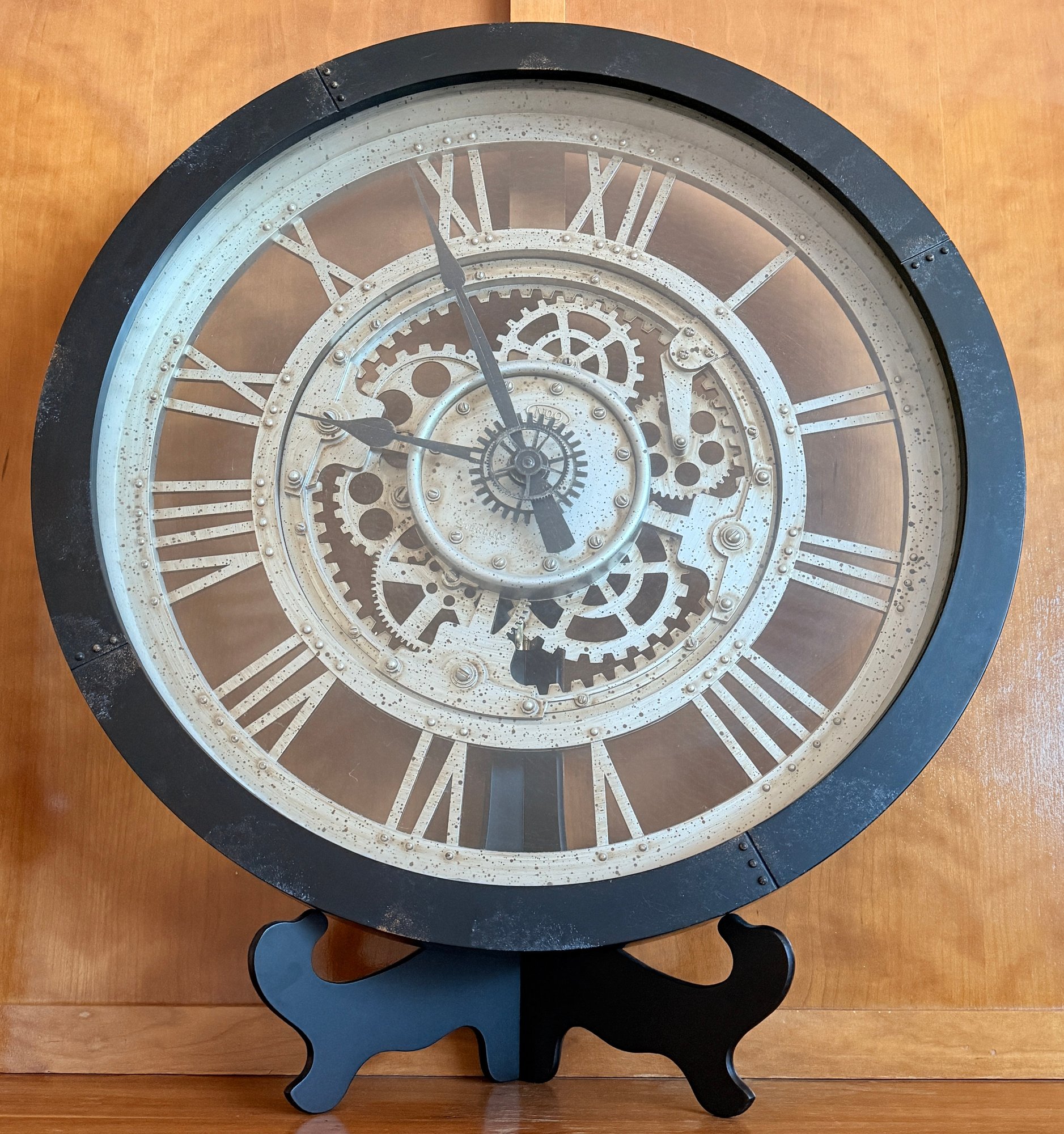 Sterling & Noble Rustic Gear Wall Clock On Stand #258304 | Auctionninja.com