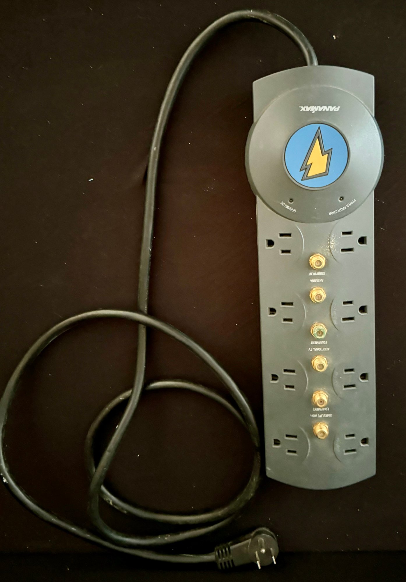 Panamax Surge Protection - Powermax - 8 3 - 8 Grounded Outlets Plus ...