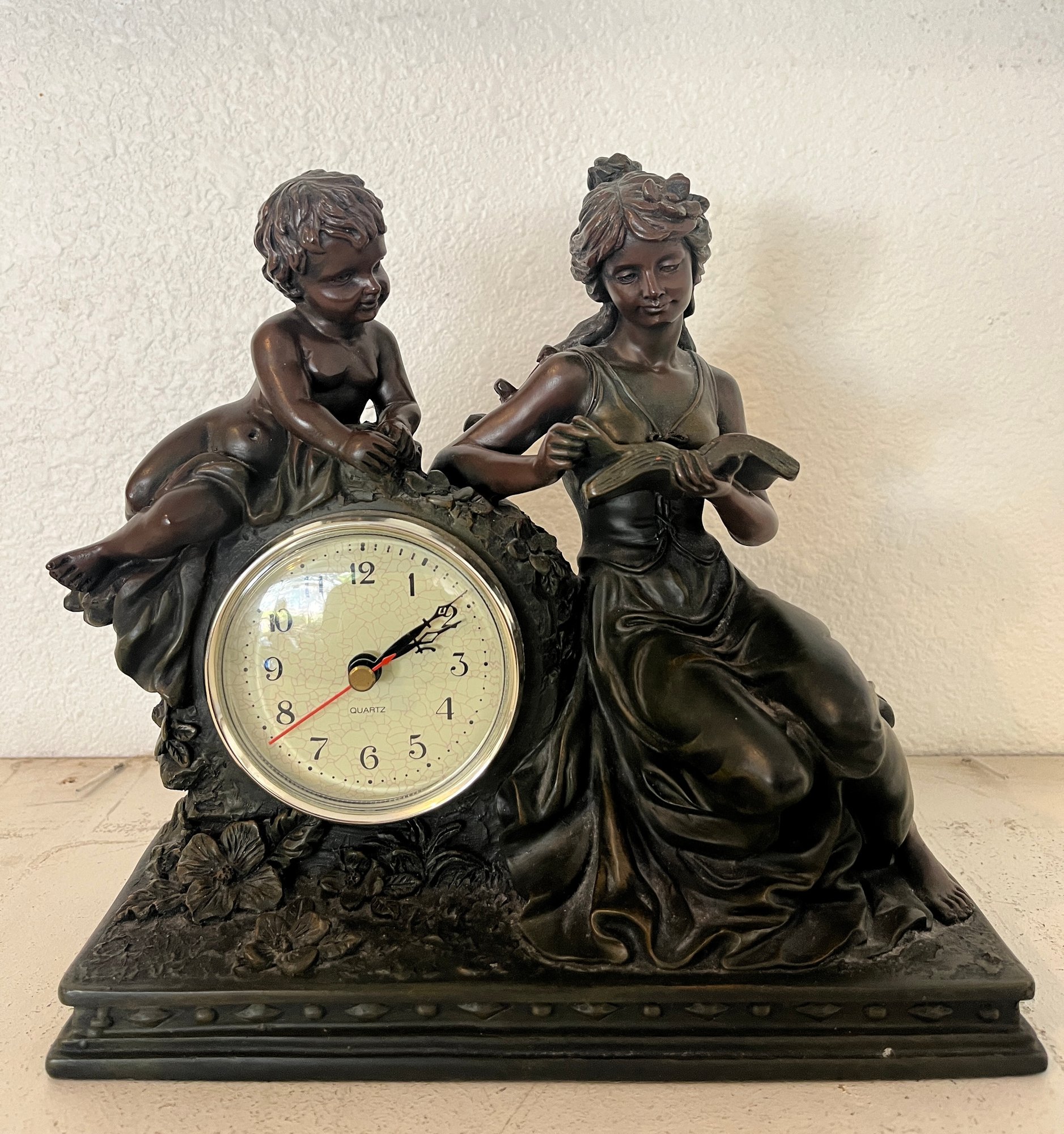 1999 Crosa Juliana Bronze Effect Mantle Clock Child With Woman Reading ...