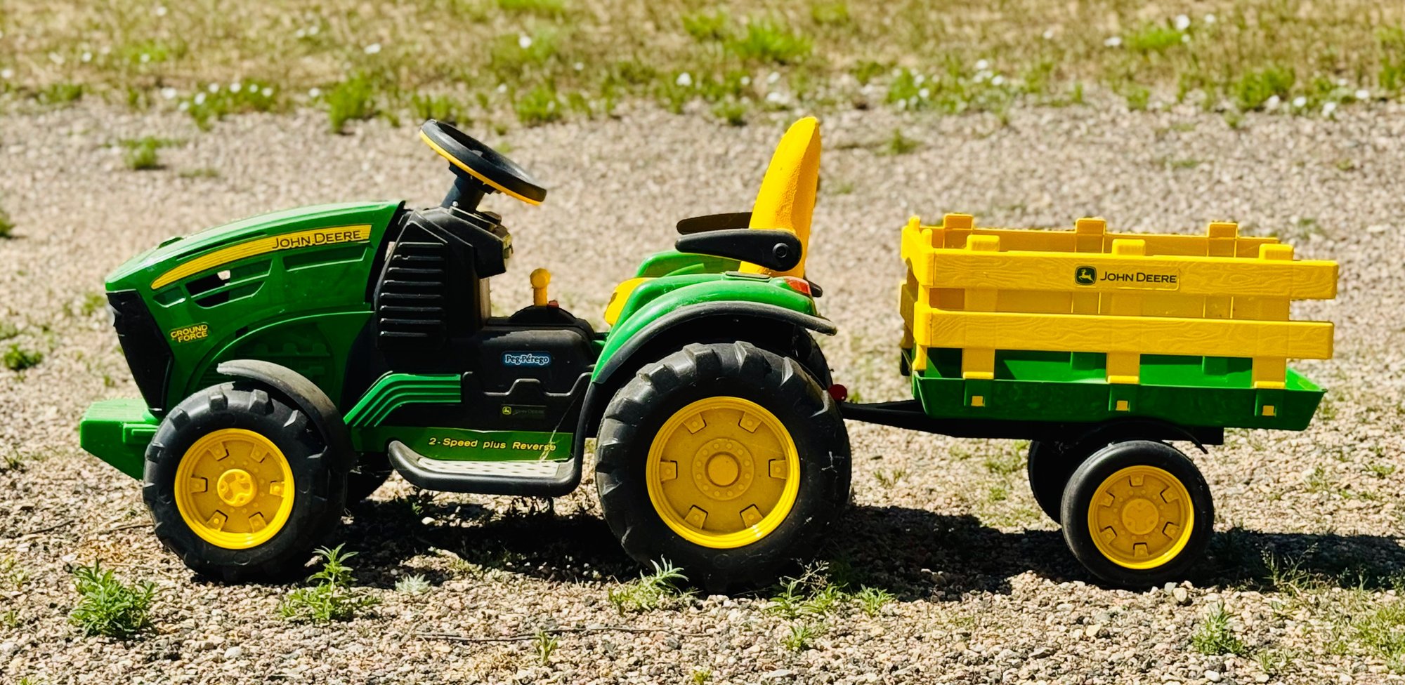 Peg Perego John Deere Ground Force Battery Operated Tractor For Kids ...
