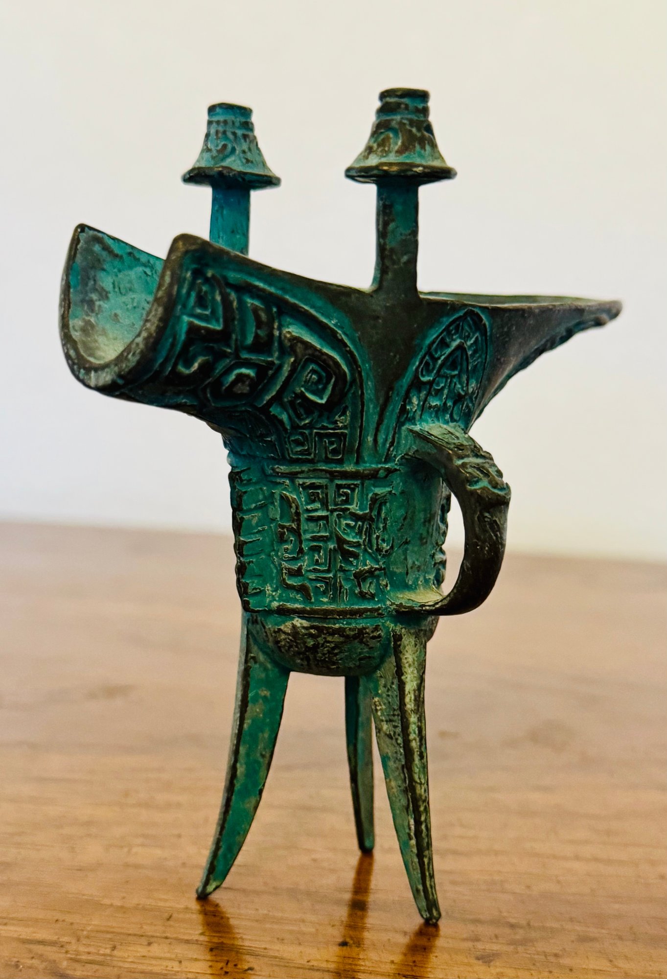 Replica Of Chinese Drinking Vessel Jue Antique Bronze Metal With Wooden ...