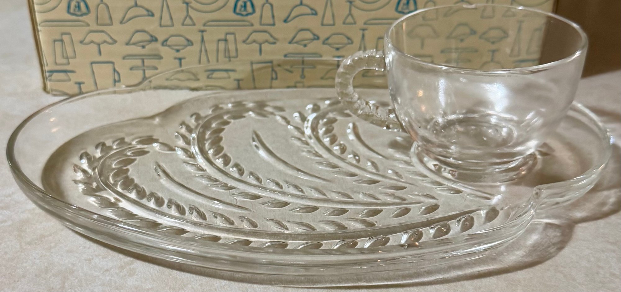 Vintage Federal Glass “Homestead” Snack Set – Boxed Set Of 4 Plates ...