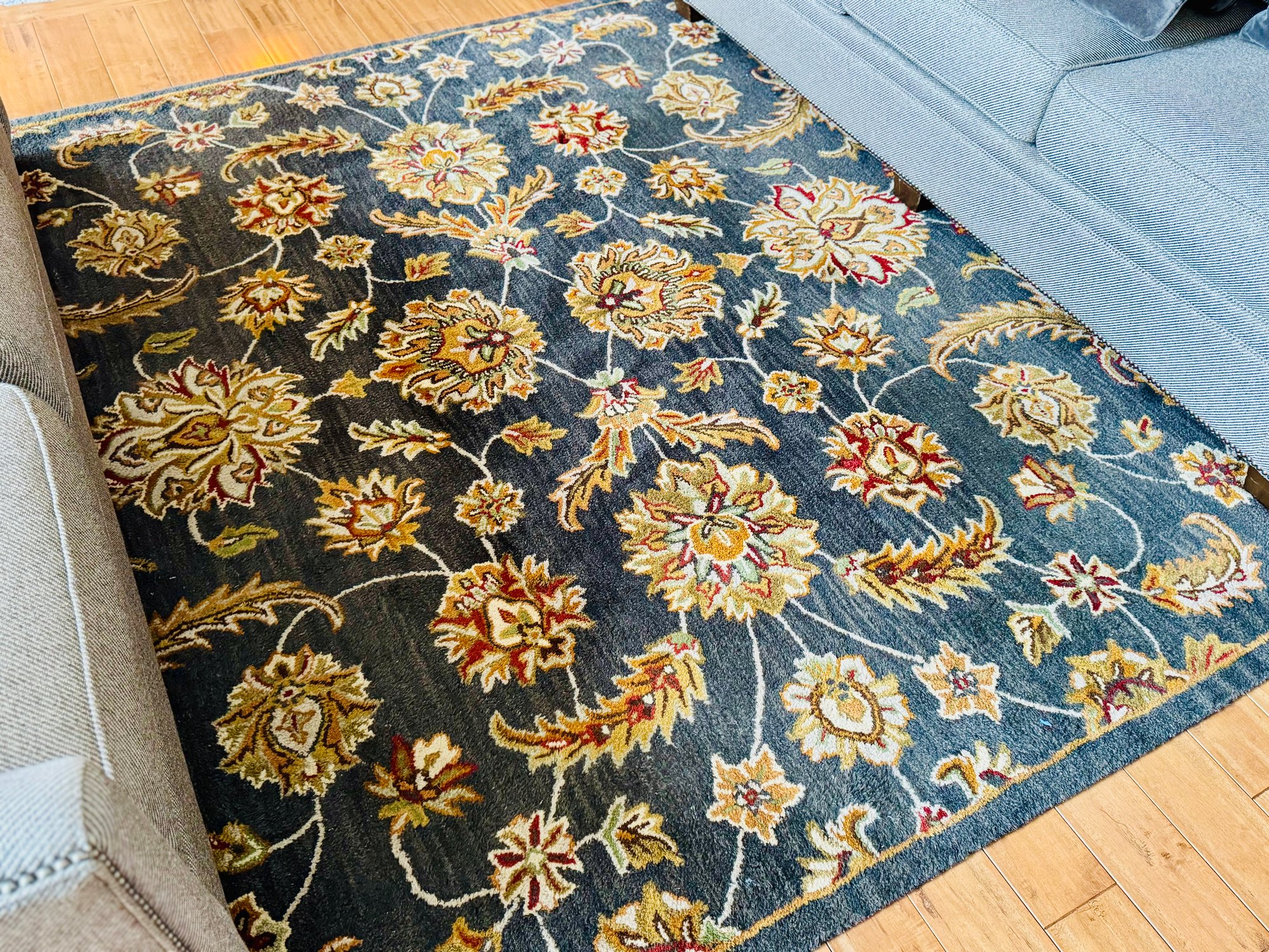 New India House Nourison-Calhoun Charcoal Rug #217664 | Auctionninja.com