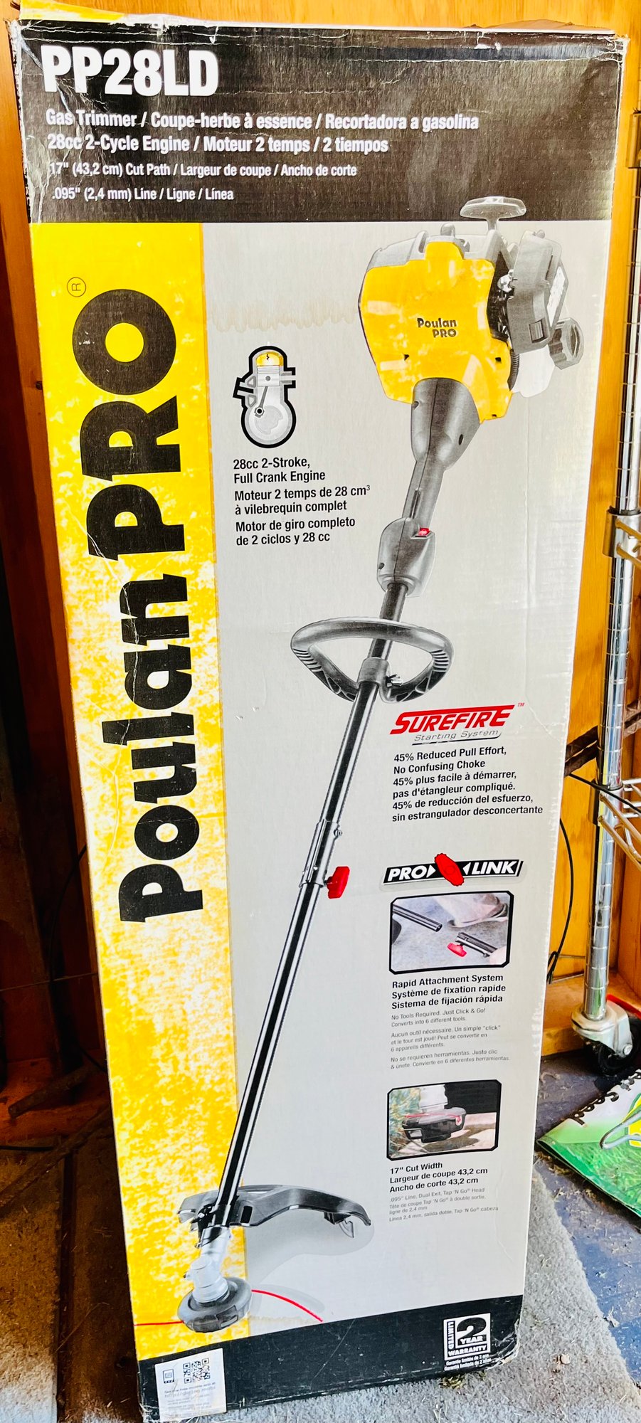 New In Box Poulan Pro Weed Eater PP28LD #145368 | Auctionninja.com
