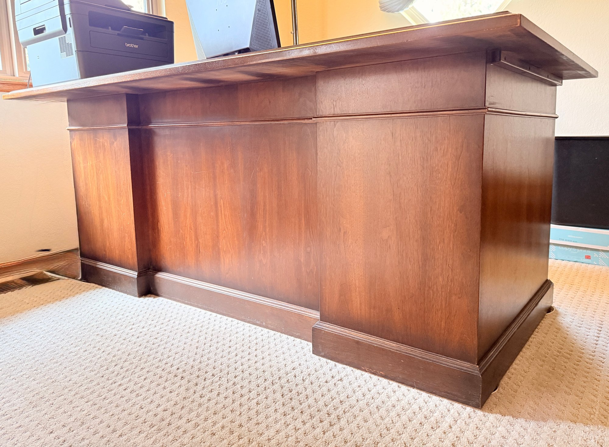 Kimball Cherry Wood Executive Desk #232303 | Auctionninja.com